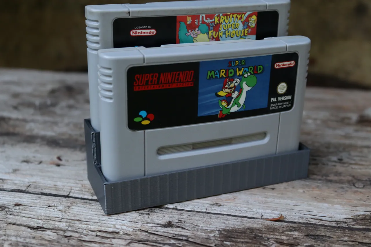 SNES Cartridge Holder Reloaded by Pyrobanane | Download free STL model ...