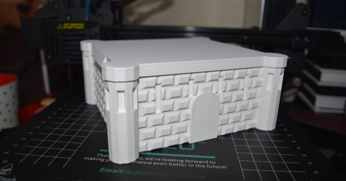 Castle Keep Storage Box (Vase Mode) by Salamander_UK | Download free ...