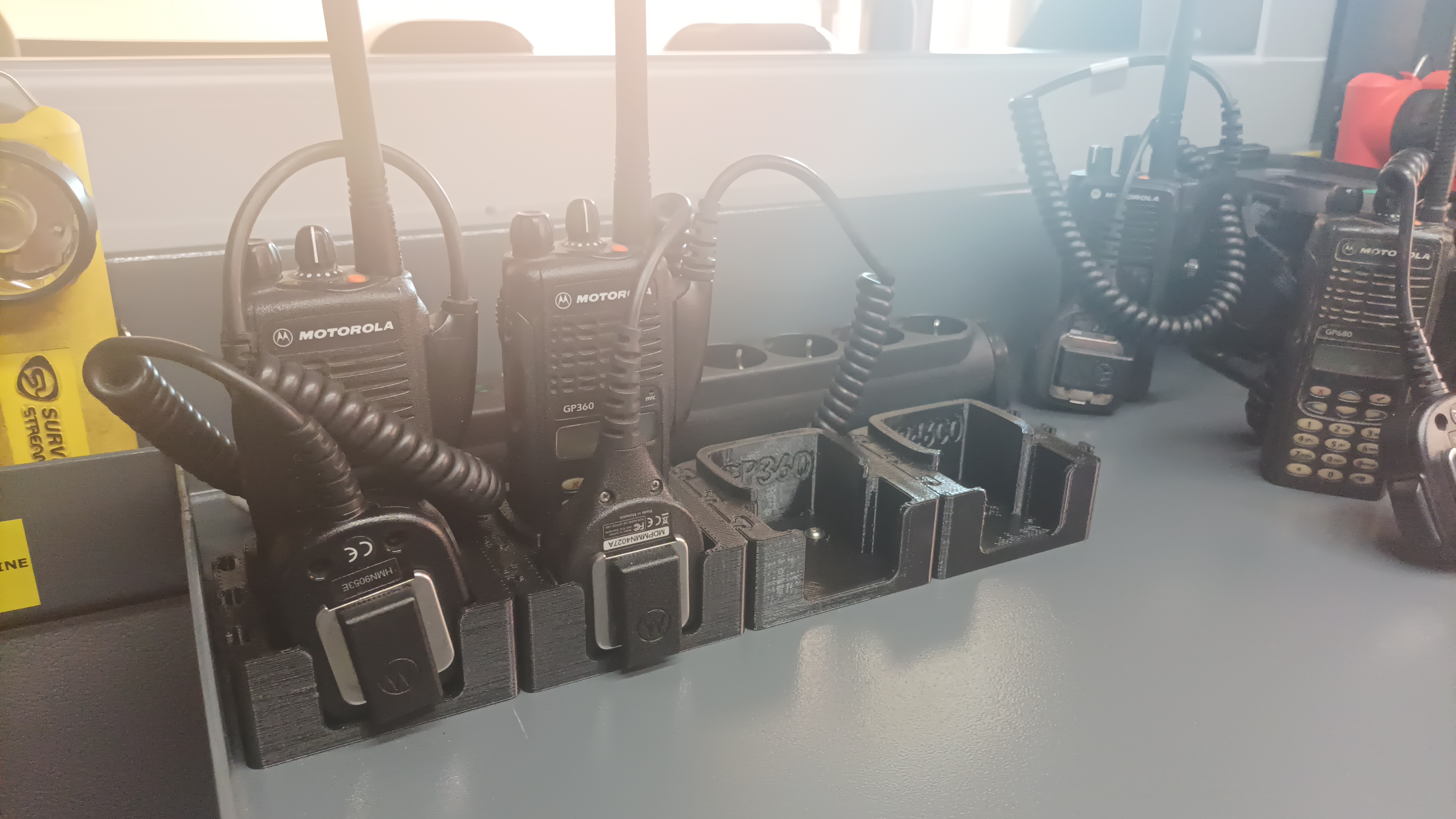 Motorola GP360, DP4600 mount by DomnT12 | Download free STL model ...