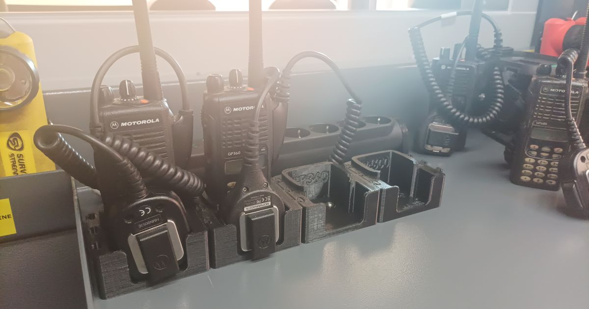 Motorola GP360, DP4600 mount by DomnT12 | Download free STL model ...