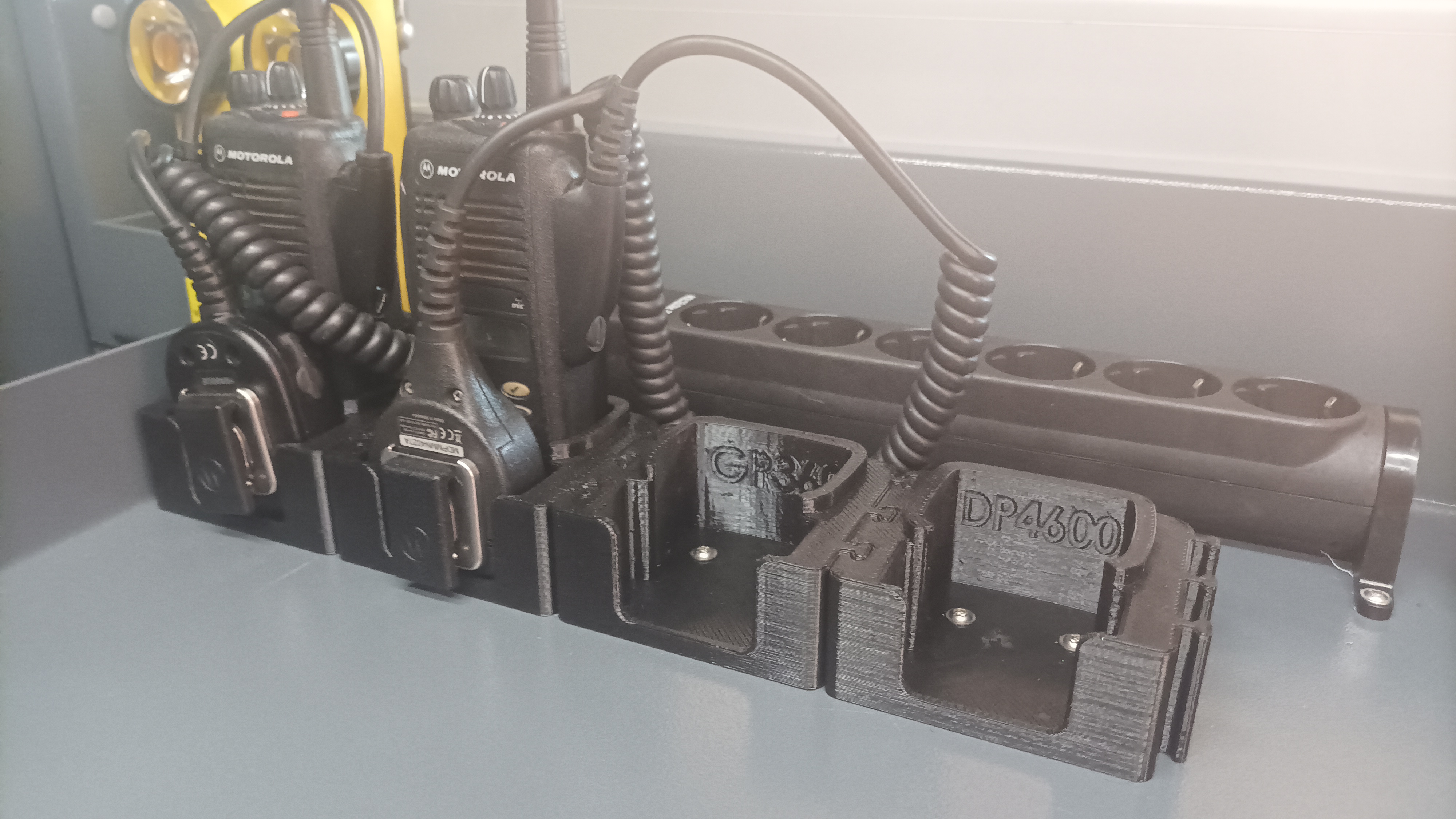 Motorola GP360, DP4600 mount by DomnT12 | Download free STL model ...