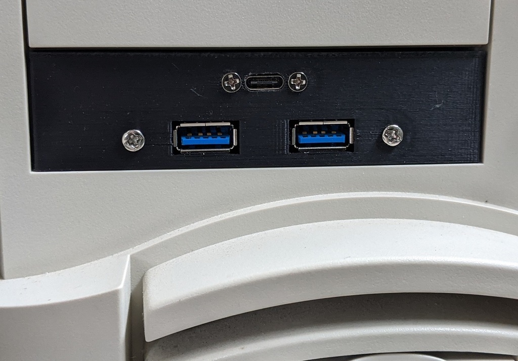 3.5" Drive Bay Cover for Antec with USB 3 and Type C Ports by hakmo ...