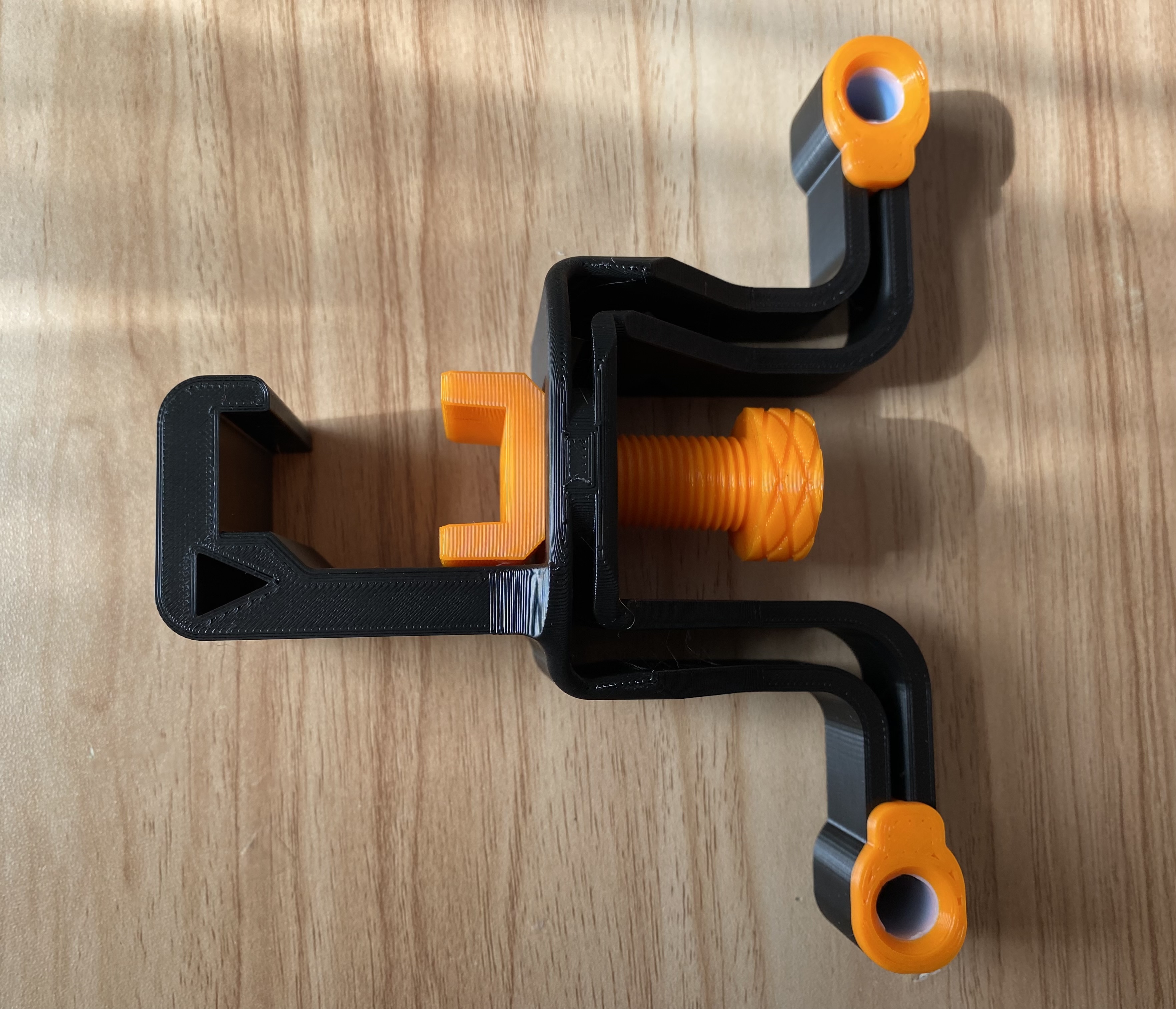 Clamp on, Filament Guide with 12mm PTFE for Prusa mk3 by SYNCPRINTING ...