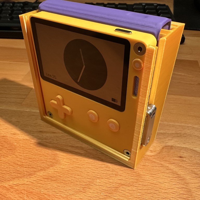 Playdate Wall Mount Thing by JoeSventek | Download free STL model ...