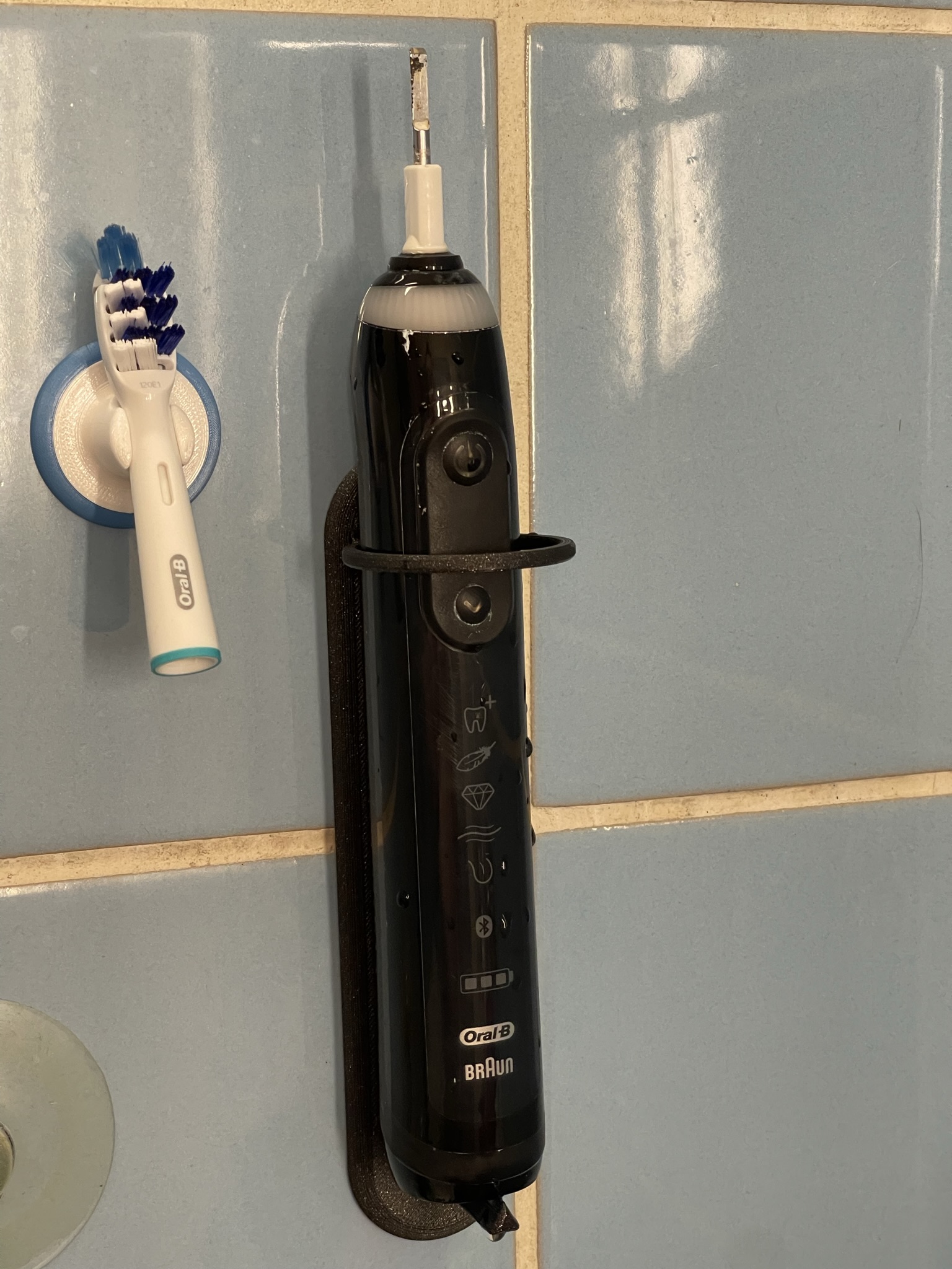Wall Mount for drying electric toothbrush by MartenKL | Download free ...