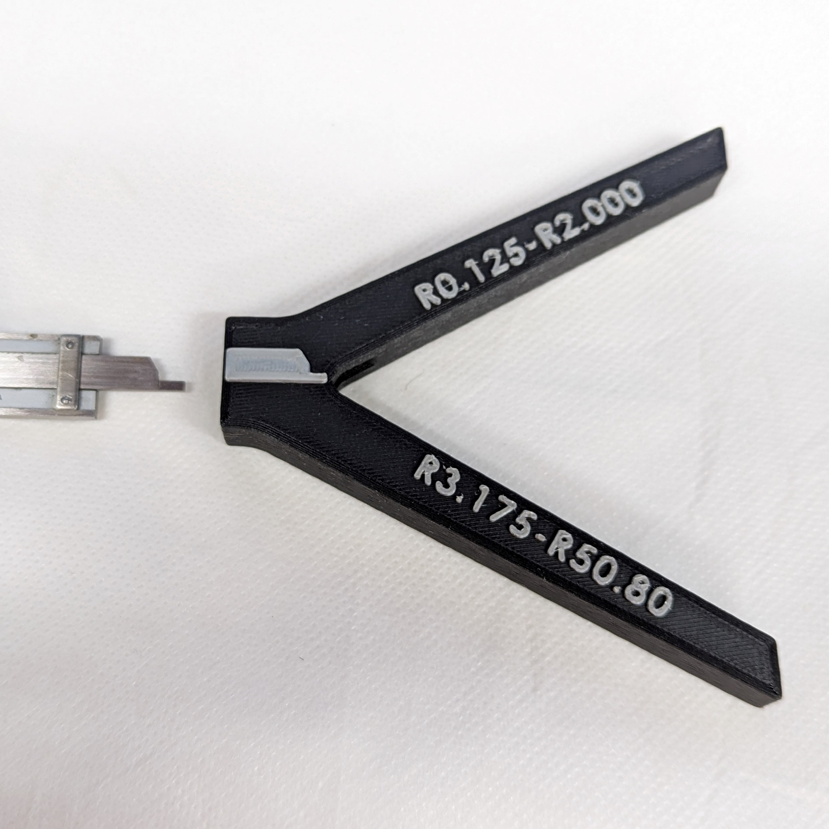 Caliper Radius Adapter by TAKoeninger | Download free STL model ...