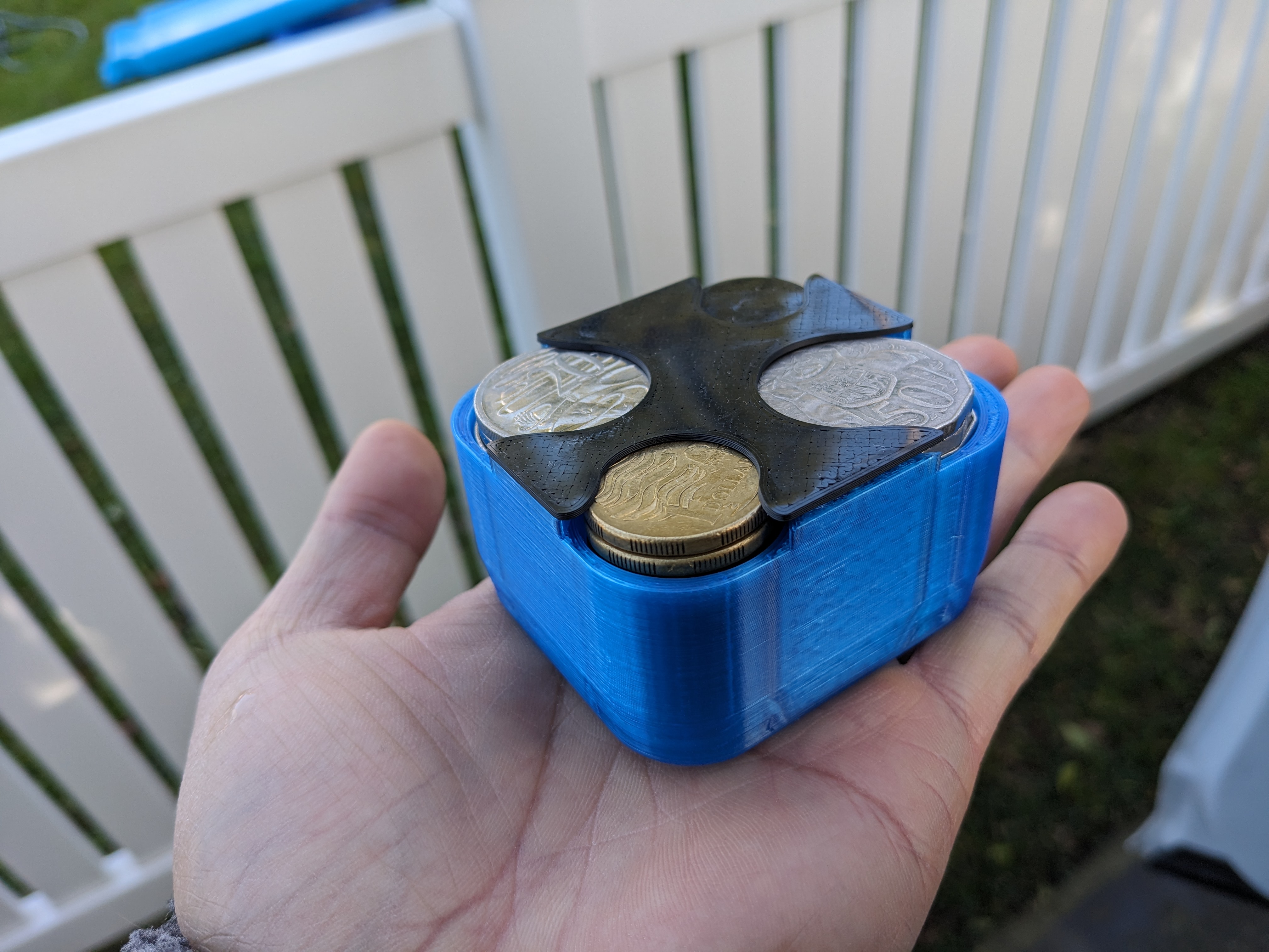 Australian coin holder/dispenser (remix) by tangcla | Download free STL ...