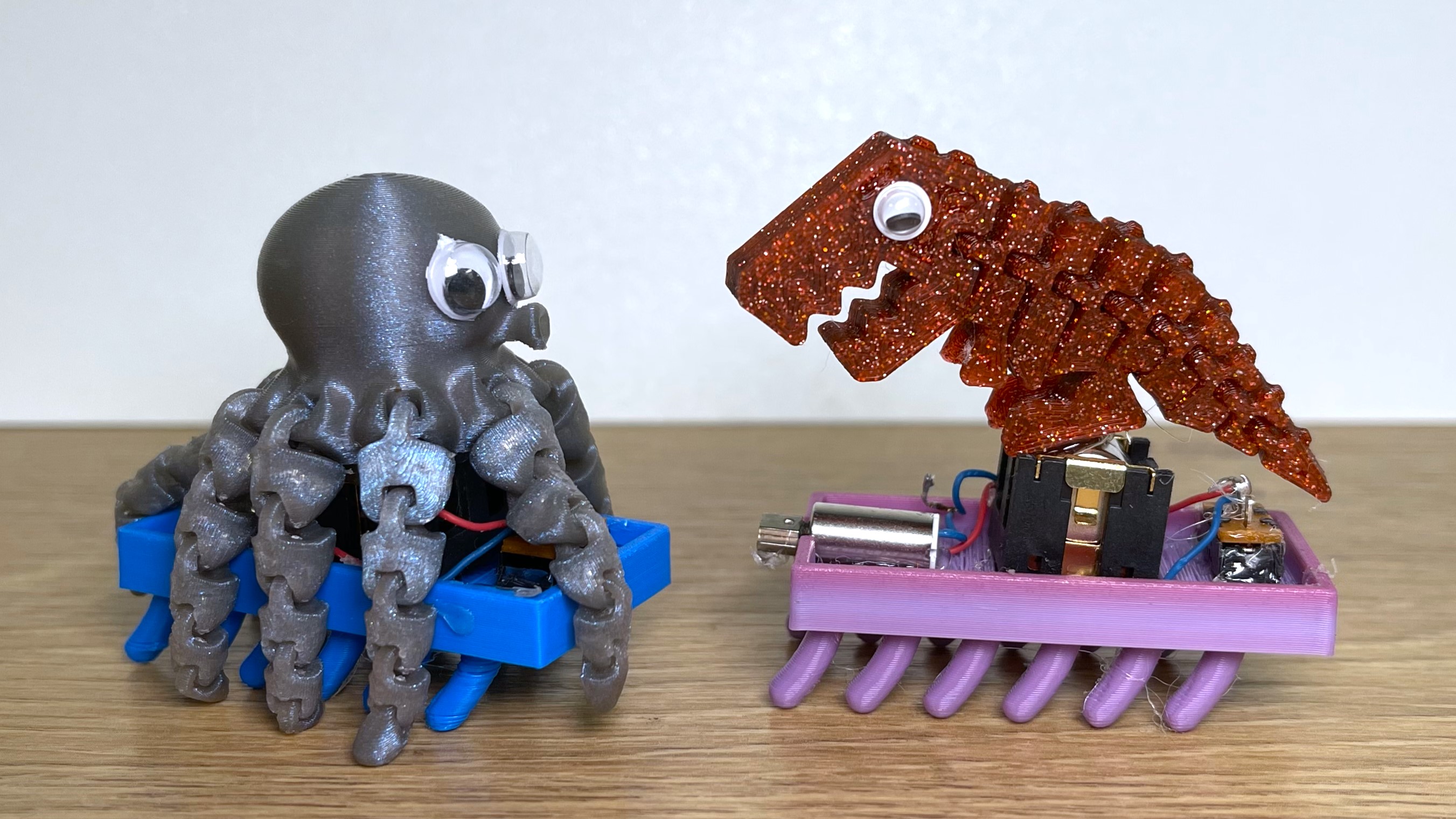 VibroBots (3D printed BristleBots) por stlDenise | Descargar modelo STL gratuito | Printables.com