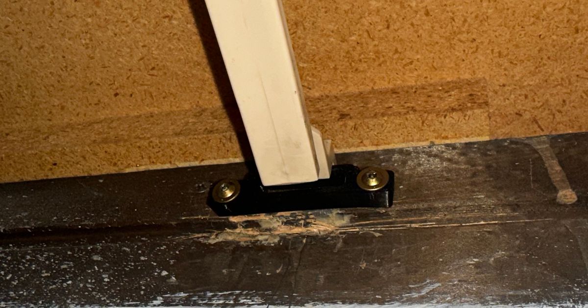 Kitchen Drawer Rail Mount by ppennza | Download free STL model ...