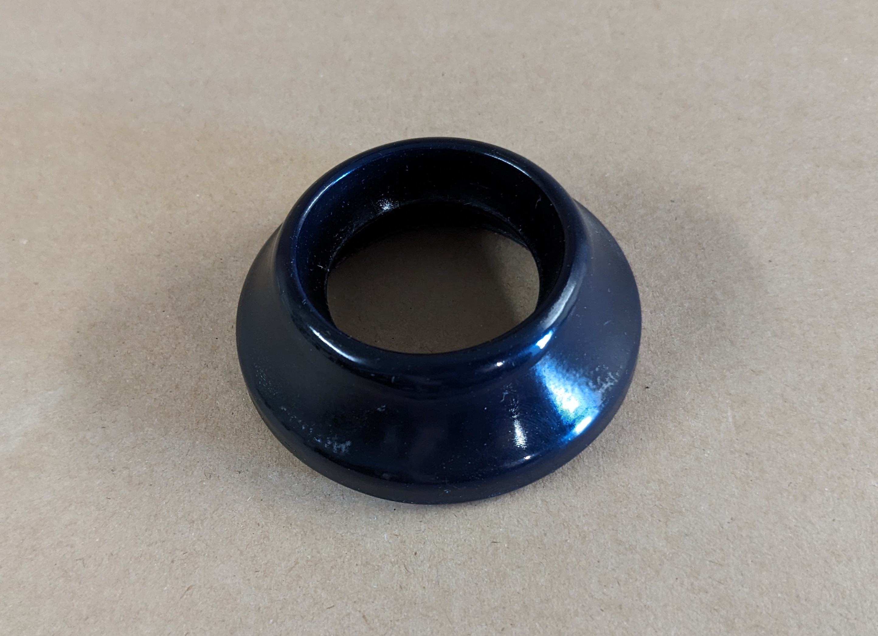 Sphere Display Stand by Squeaky Robot | Download free STL model ...