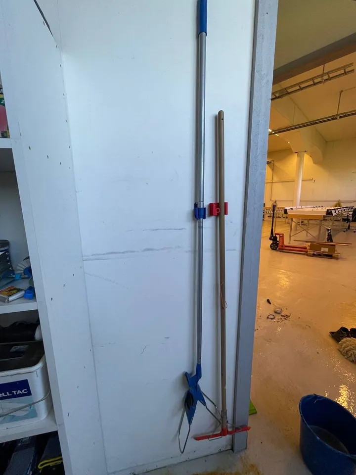 JIF Mop holder by Dr.Peter | Download free STL model | Printables.com