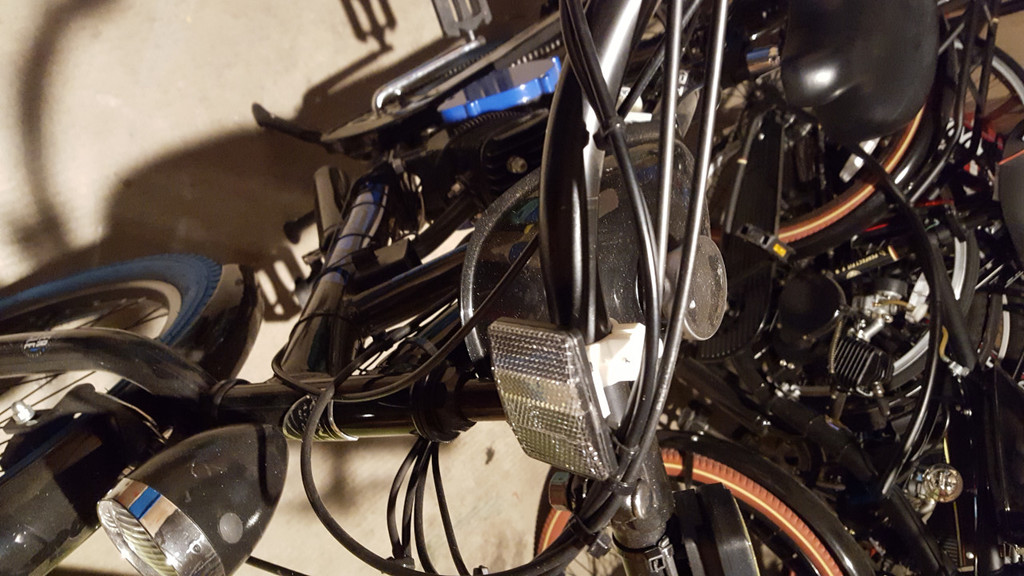 Front Bicycle Reflector Handlebar Mount by faultedlogic | Download free ...