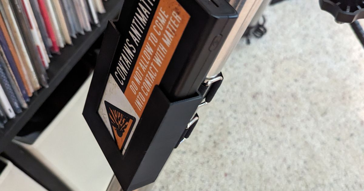 Generic Strap Pole Mount by Matthew | Download free STL model ...