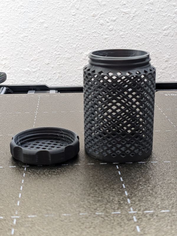 Silica Gel Container-70mm by lion7718 | Download free STL model ...