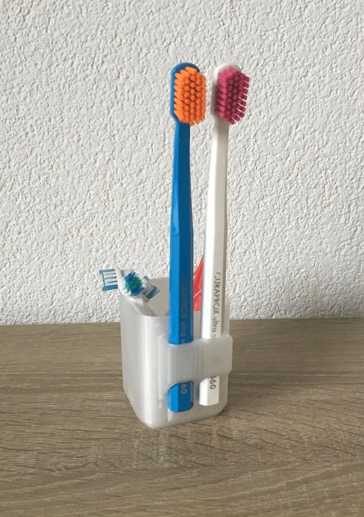 Toothbrushes holder by Tomaskutta | Download free STL model ...