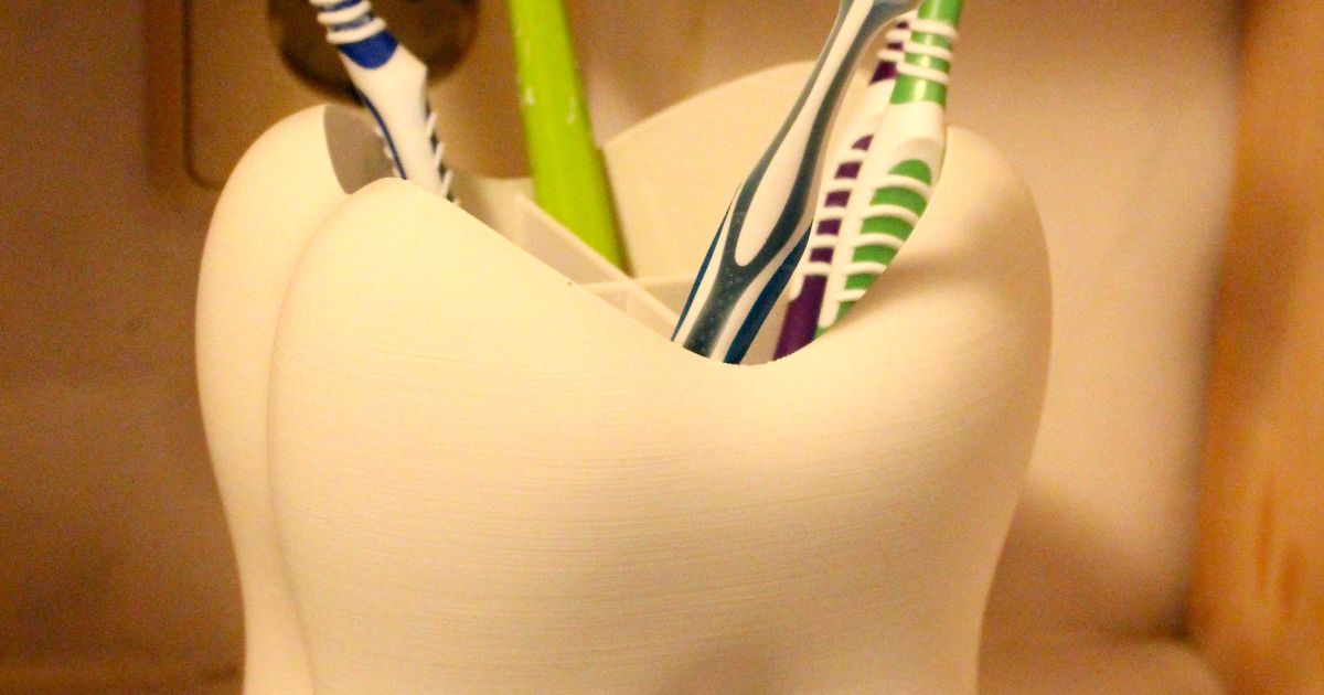 Tooth - Toothbrush Holder BIGGER / SMILE VERSION by Plaste-Metz ...