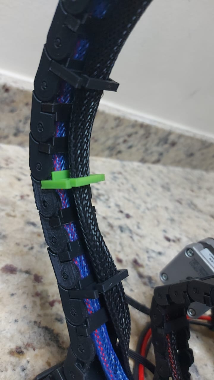 Ender 3 Cable Chain Link Cover with Clip by Wagner Lima | Download free ...