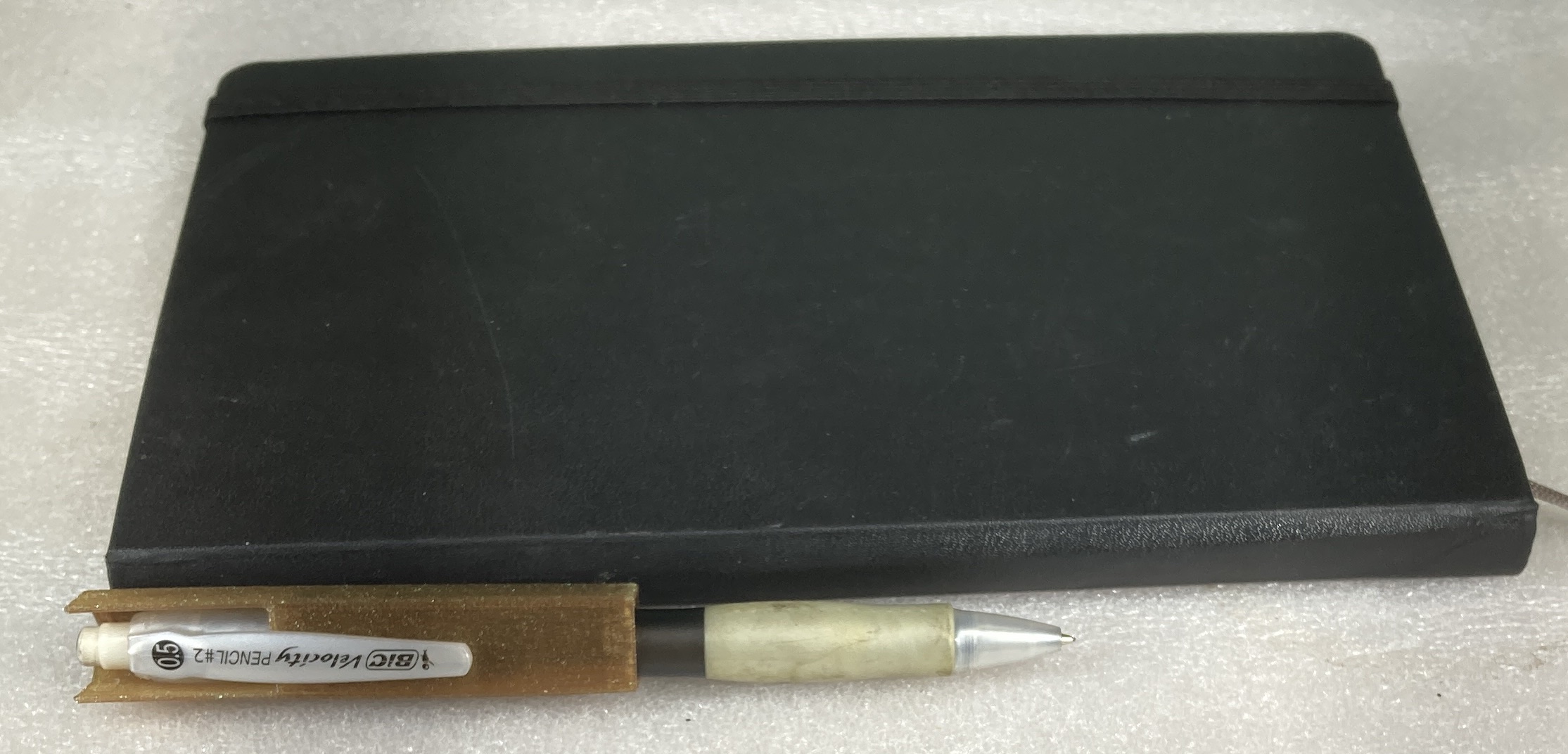 Book Spine Mechanical Pencil Holder by hoco | Download free STL model ...