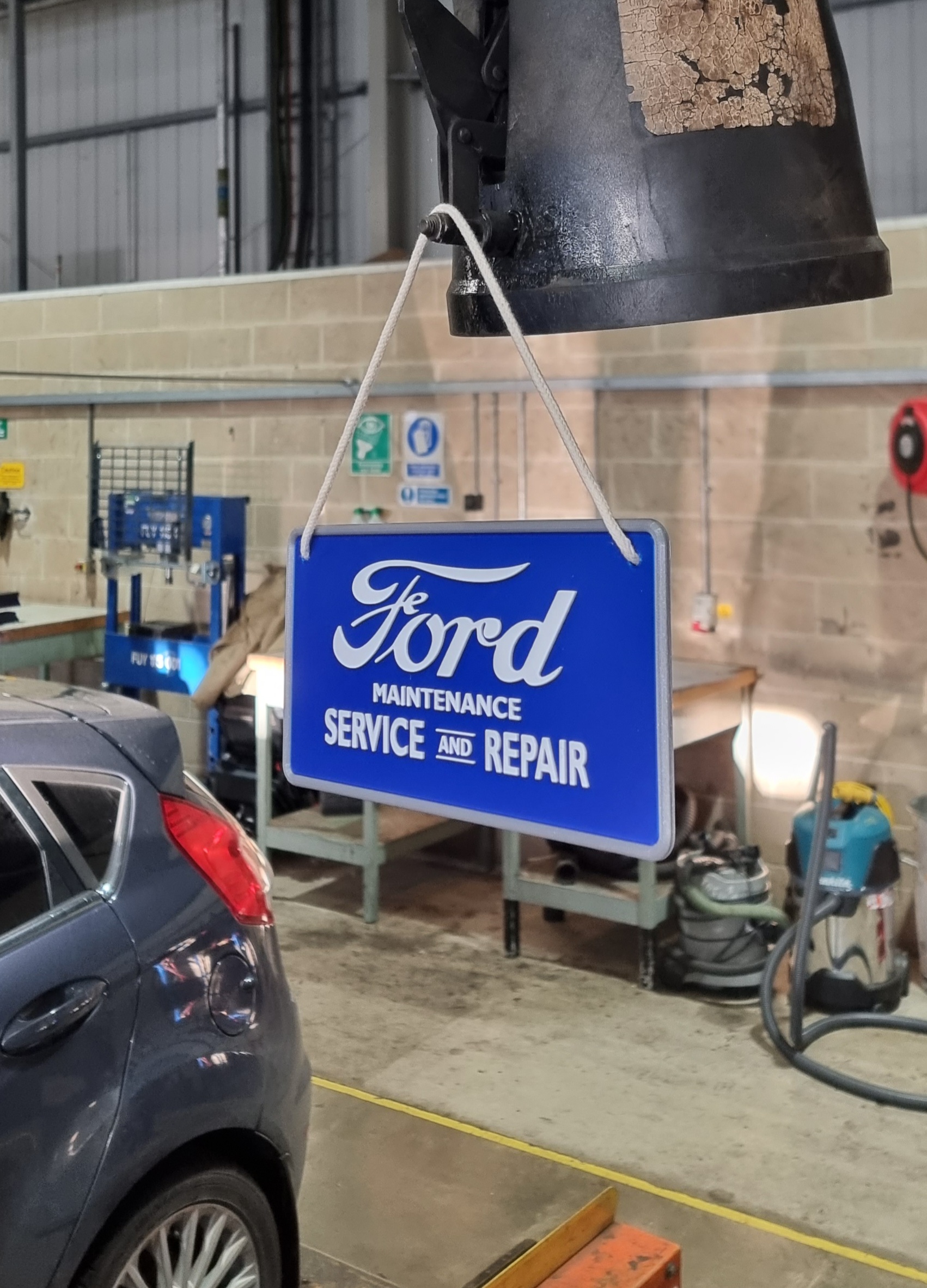 Ford Maintenance Sign by House3D | Download free STL model | Printables.com