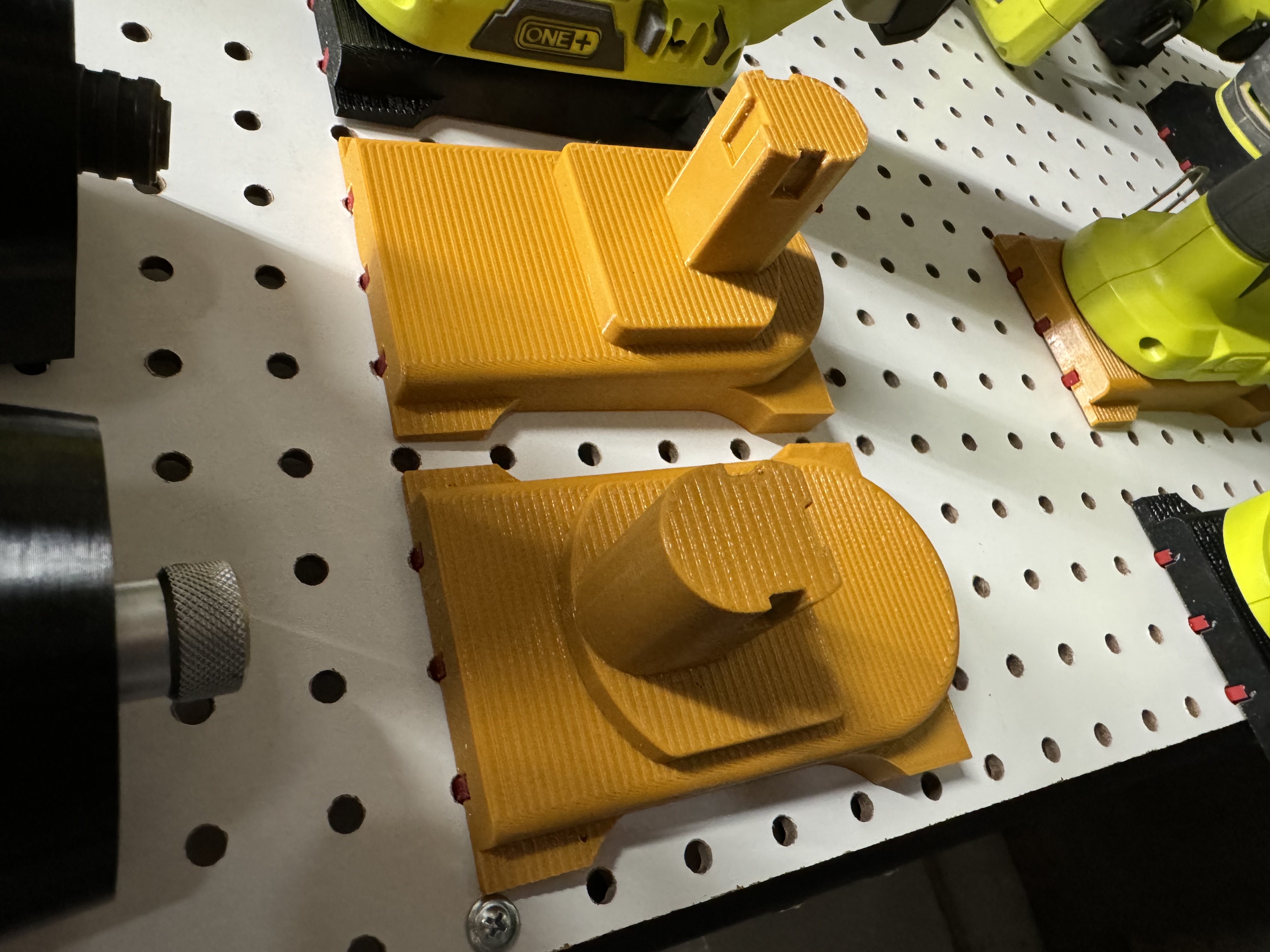 Ryobi Power Tool Pegboard Holders by theamzngq | Download free STL ...