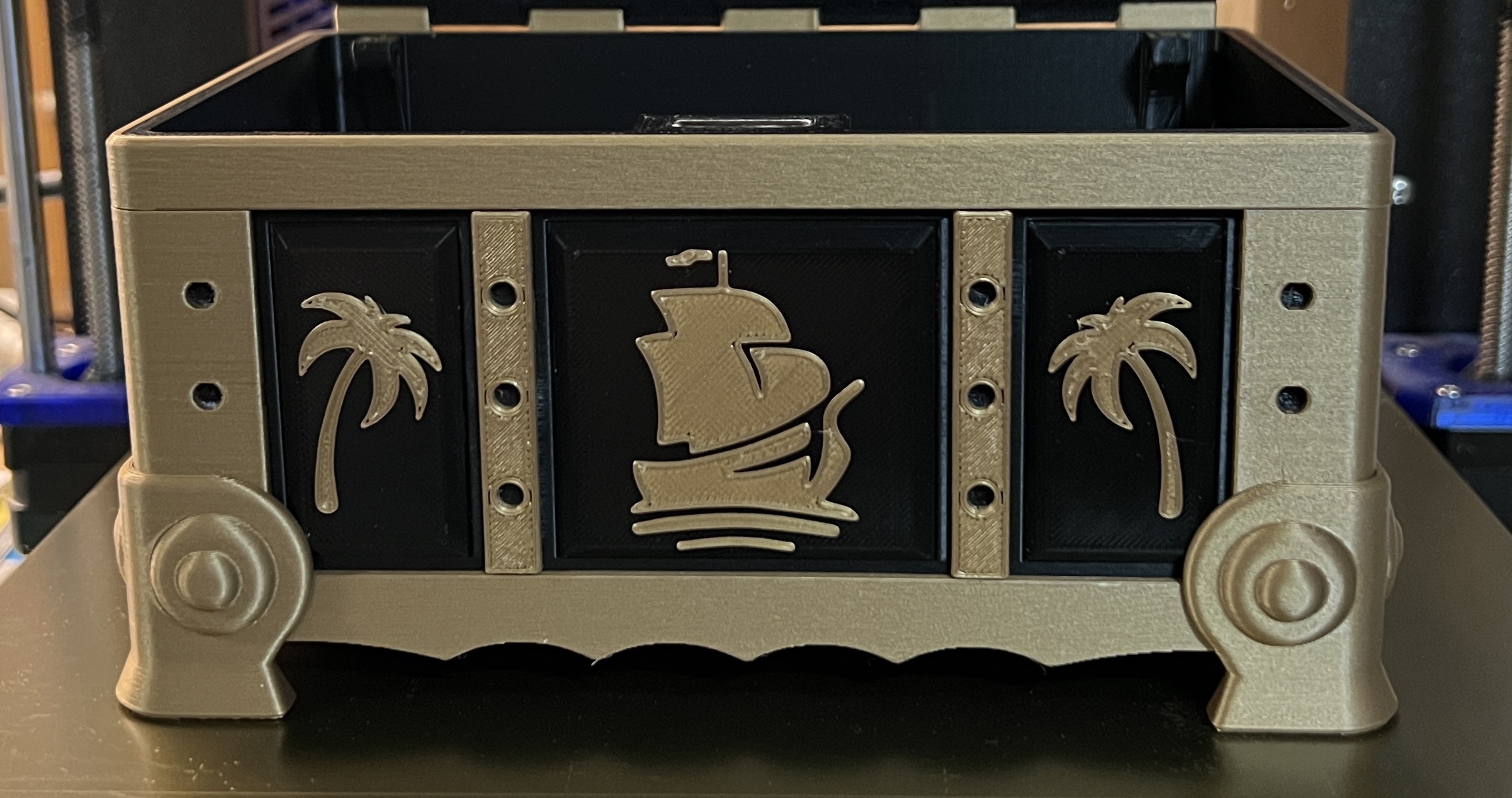 Pirates Treasure Chest by muddymaker | Download free STL model ...
