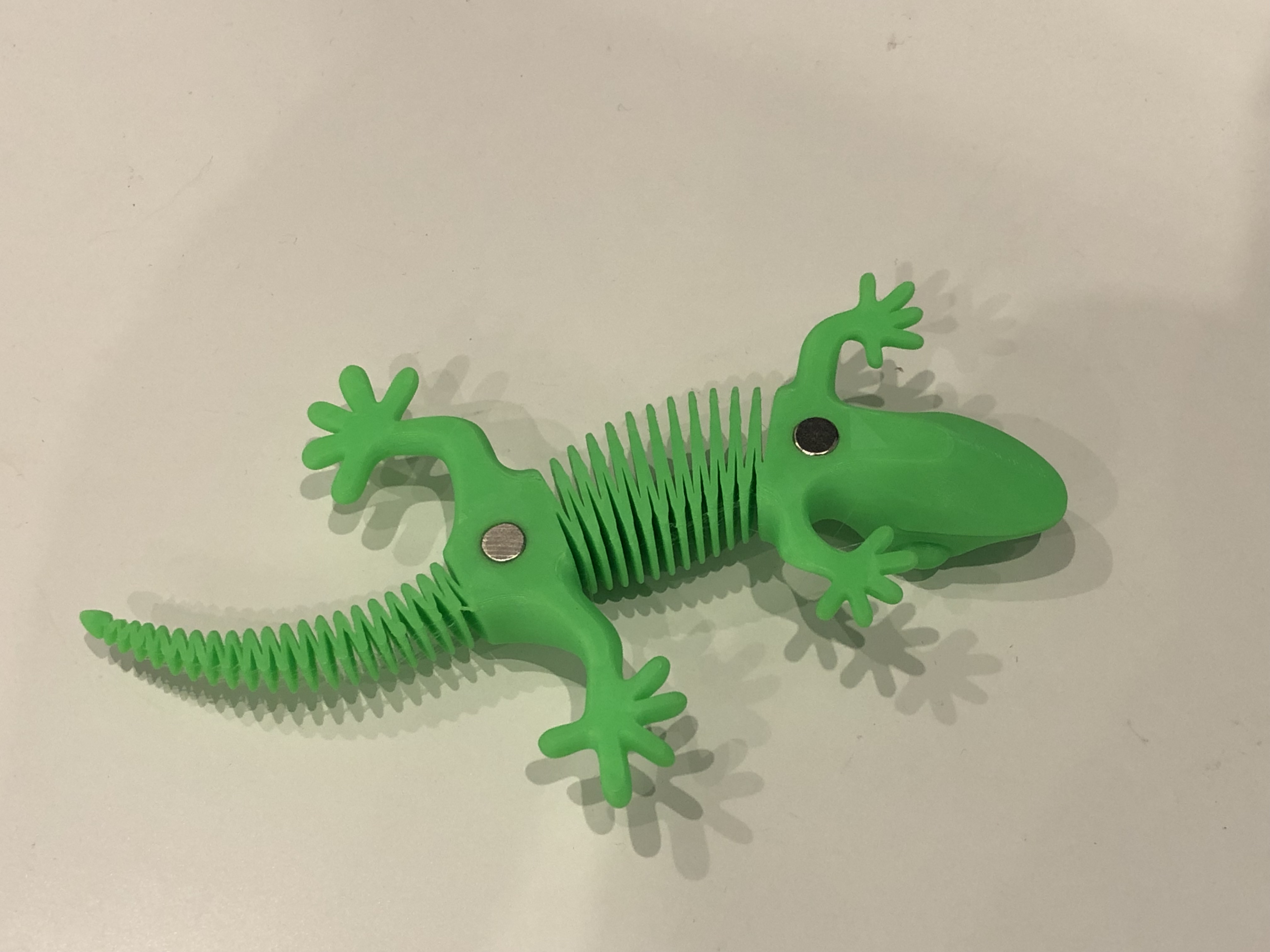 Super (Magnetic) Flexi Gecko von Healow | Kostenloses STL-Modell ...