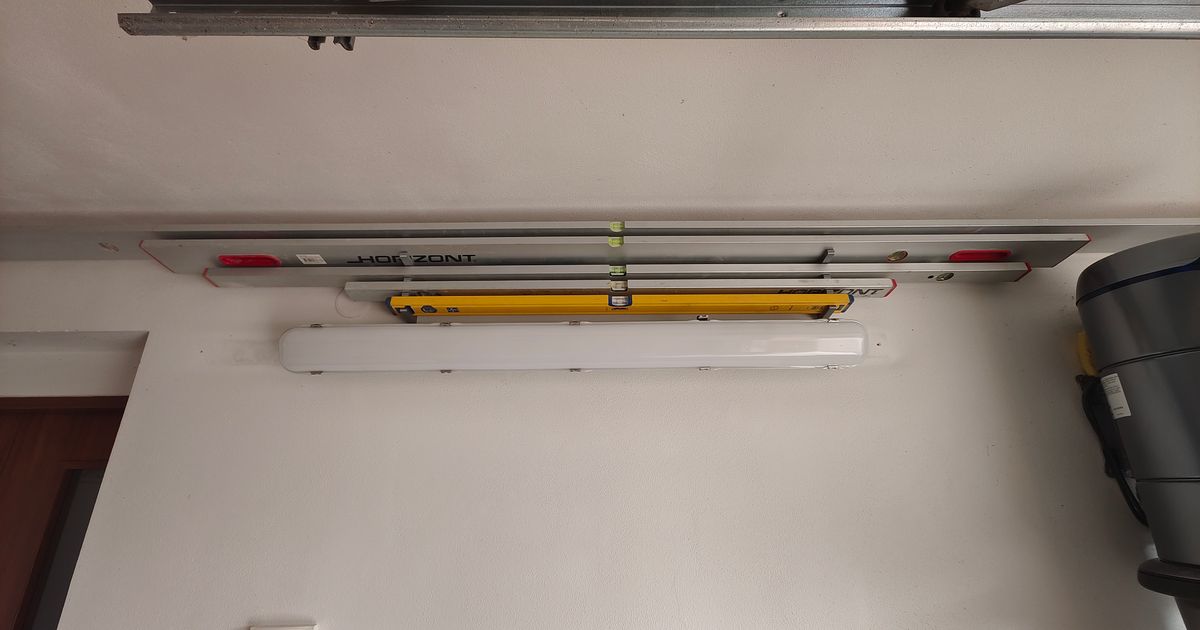 Wall mount for spirit level by Benny | Download free STL model ...