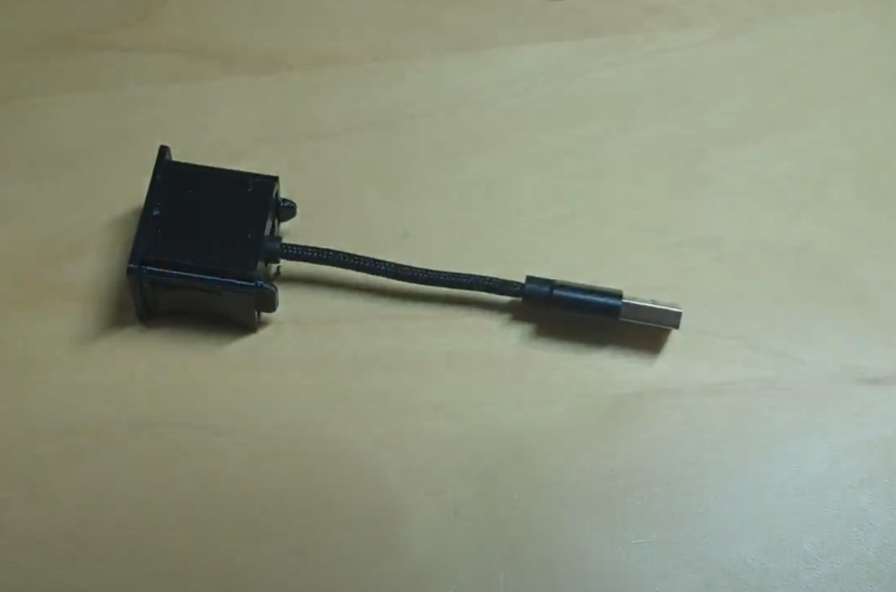 NC2 Miata USB-C mount by Khoi Pham | Download free STL model ...