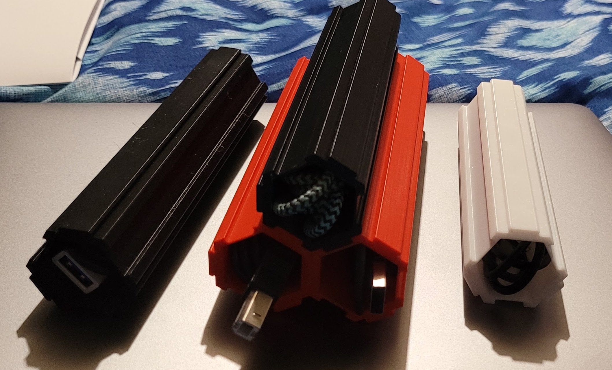 Cable Tube Hive by Mocodroid | Download free STL model | Printables.com