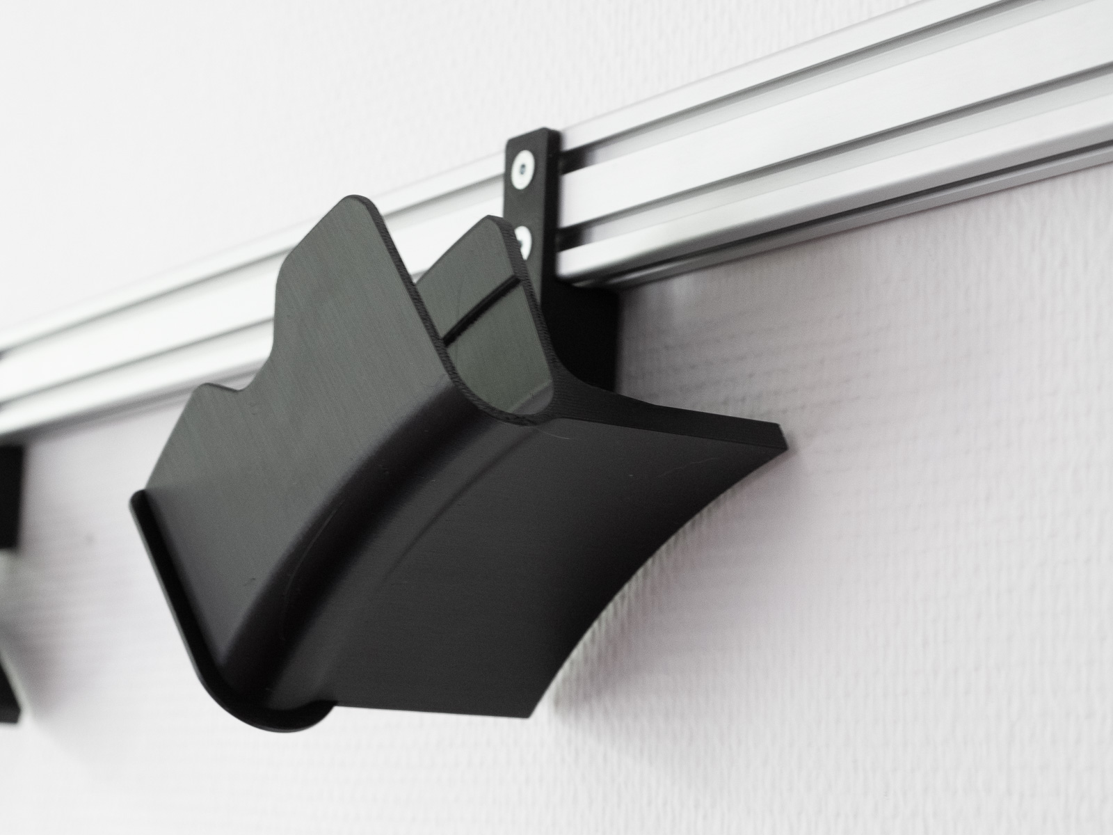 Improved swivel (wing) mount for RC plane wall storage system by ...