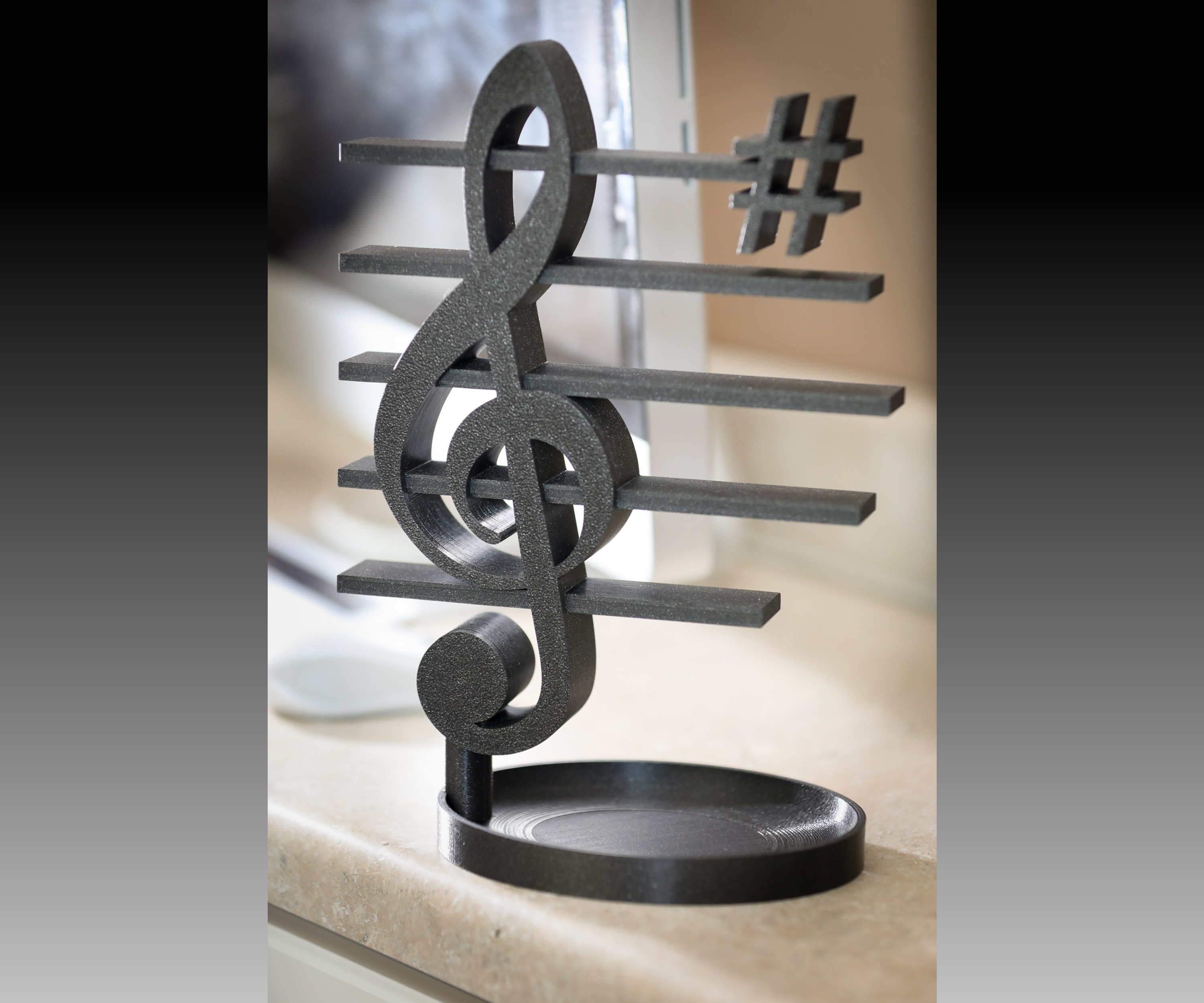 Treble Clef Headphone Stand by theamzngq | Download free STL model ...