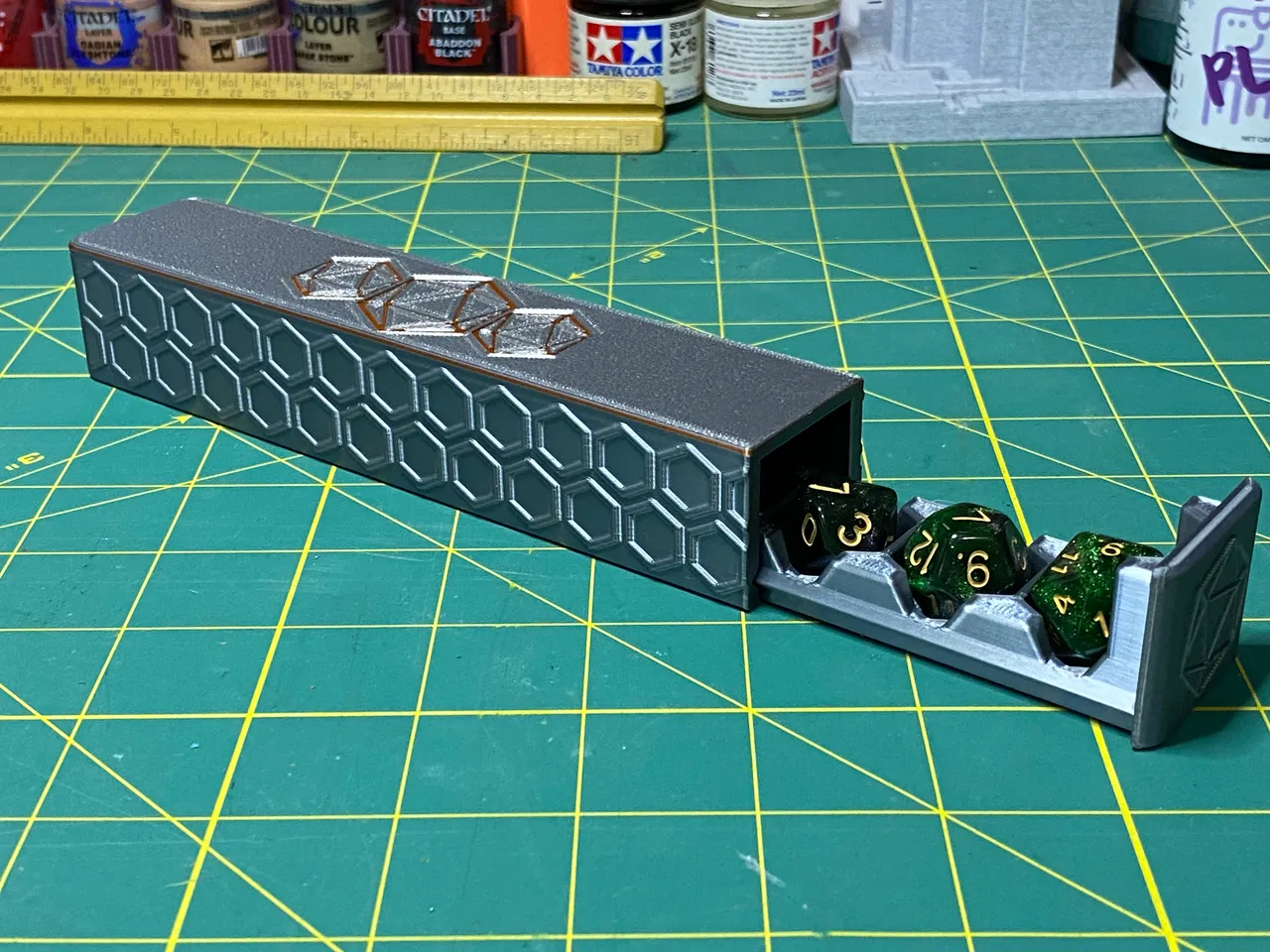 Sliding Tray Dice Case by AC Rogers | Download free STL model ...