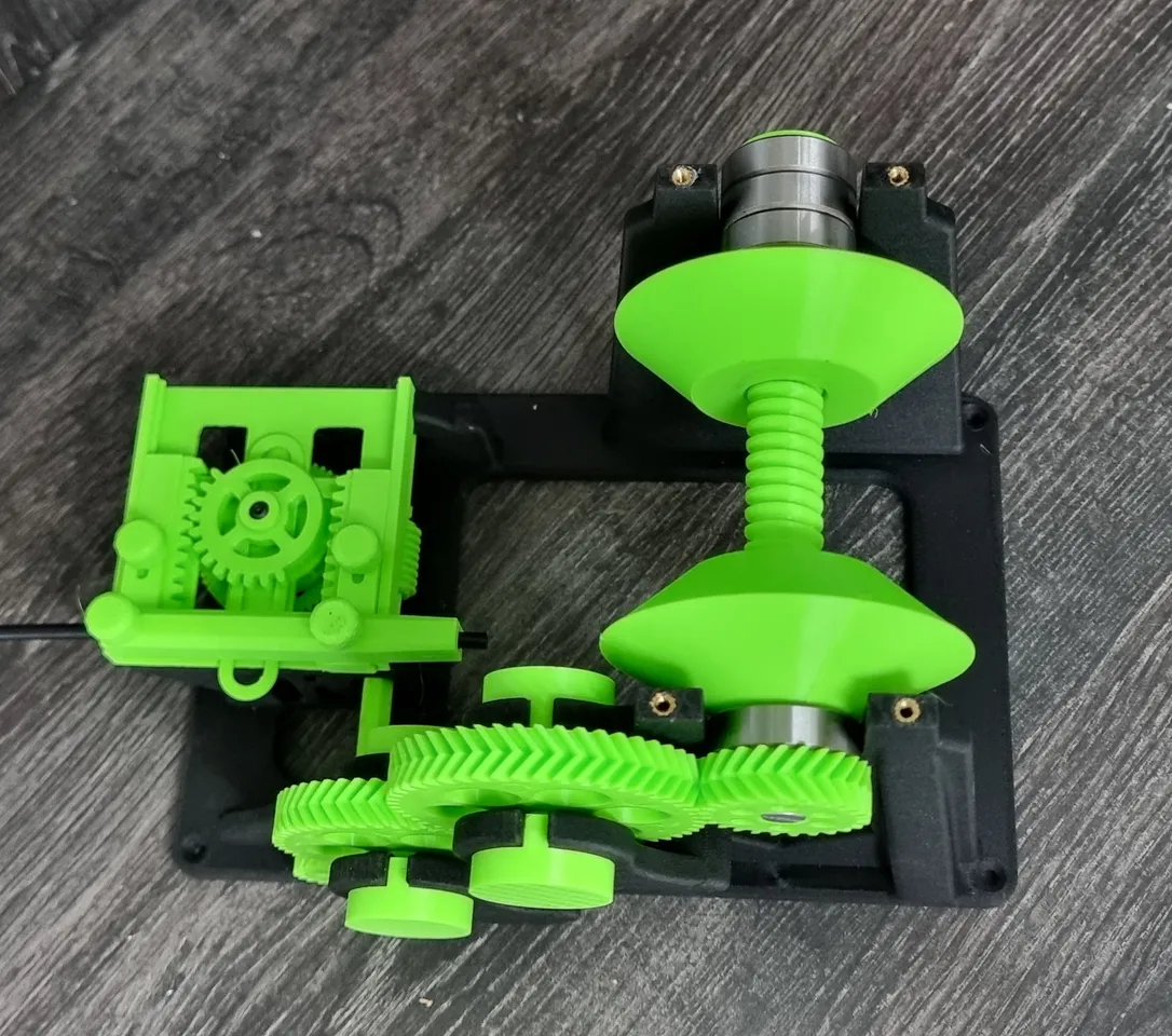 Spool - Rewinder Axle with Bearings by Diplomator | Download free STL ...