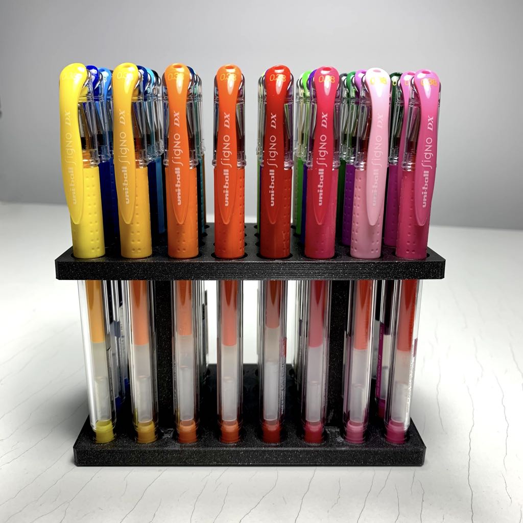 Signo Mitsubishi UNI Uni-ball Gel Ink Pen (0.38 mm) Stand by Matthew ...