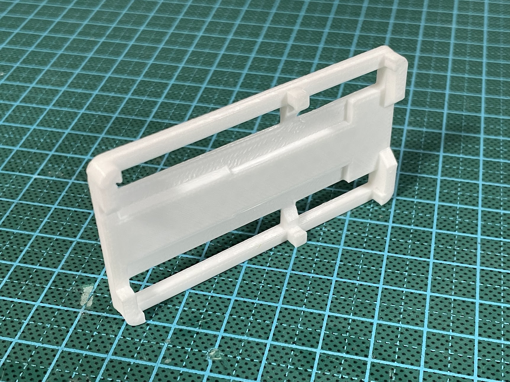 ESP Programmer Socket Bumper Case (ESP-12, ESP32) by mattjacobson ... ESP Programmer Socket Bumper Case (ESP-12, ESP32) by mattjacobson ...