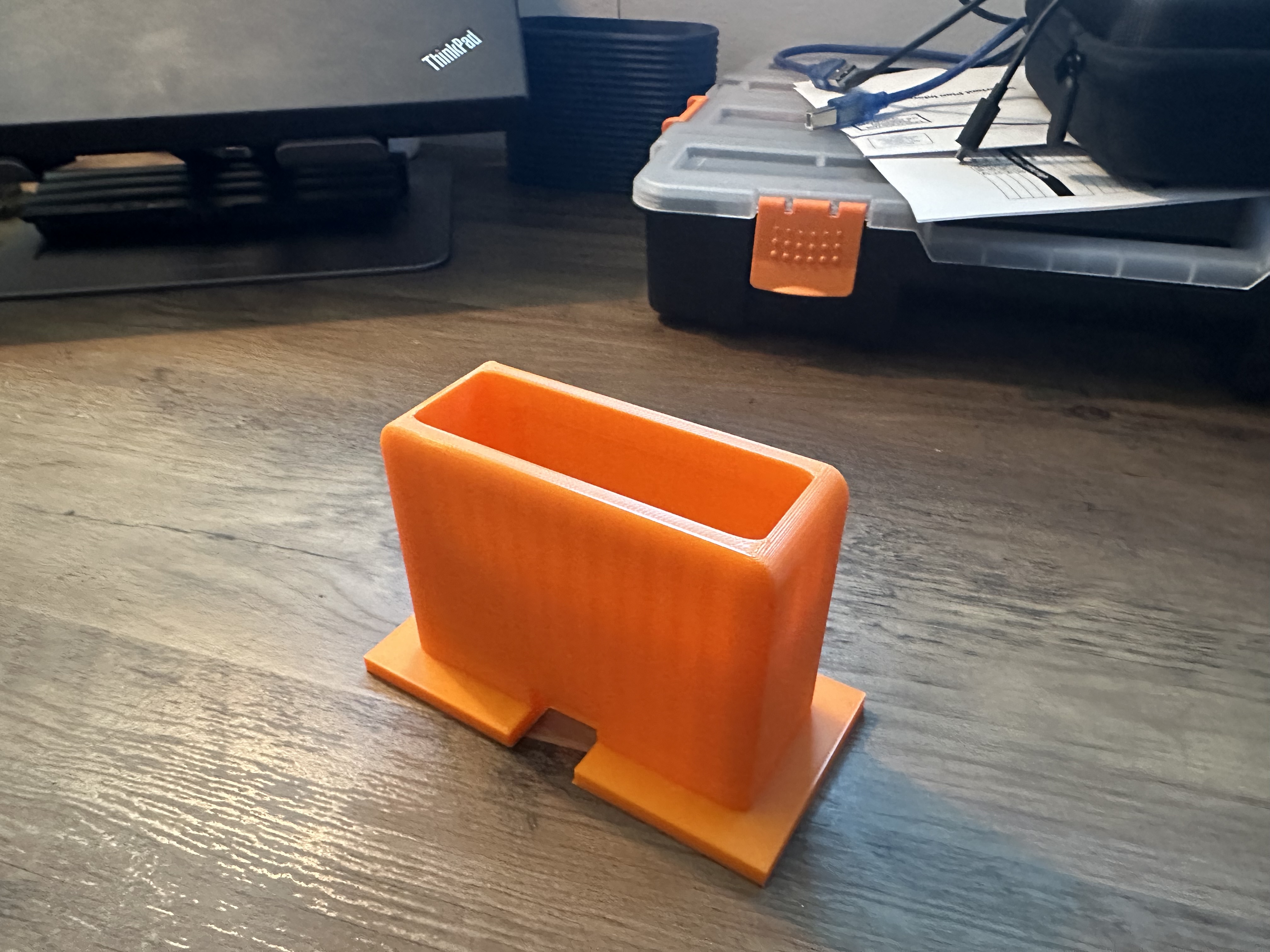 LaCie External Hard Drive Dock by Panda Bot | Download free STL model ...