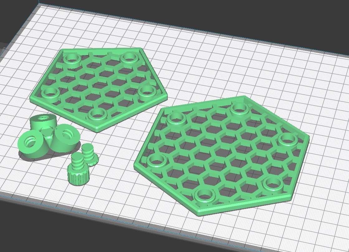 811 Bolted Truncated Icosahedron by Clockspring | Printables Store