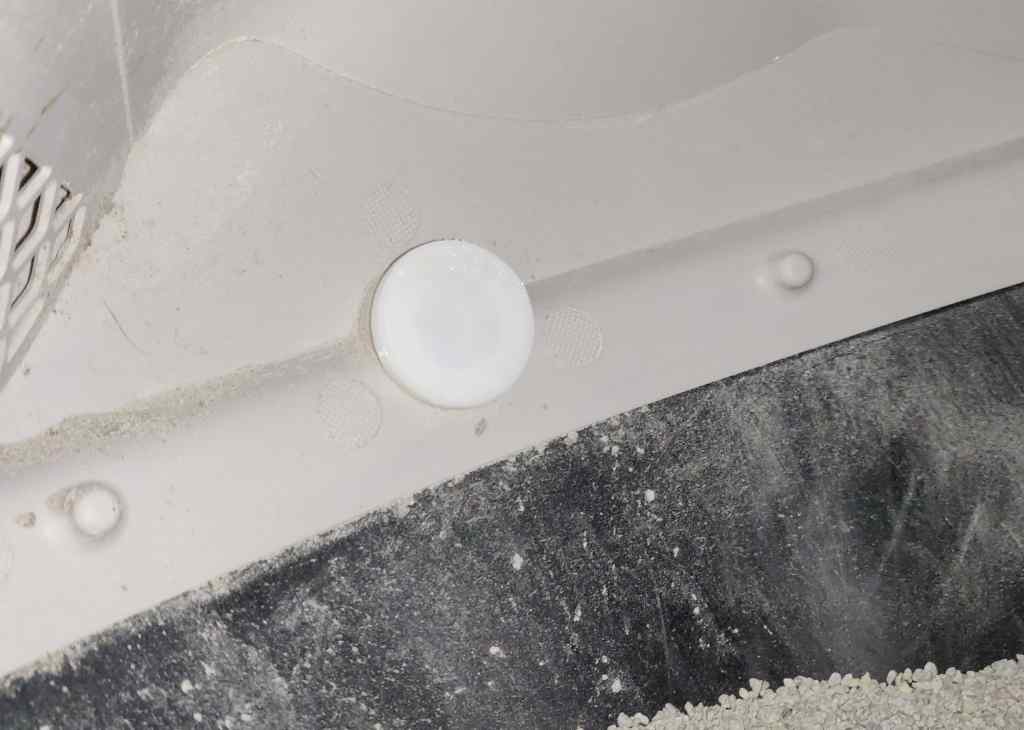 Litter Robot 3 hole cap by penguintamer | Download free STL model ...