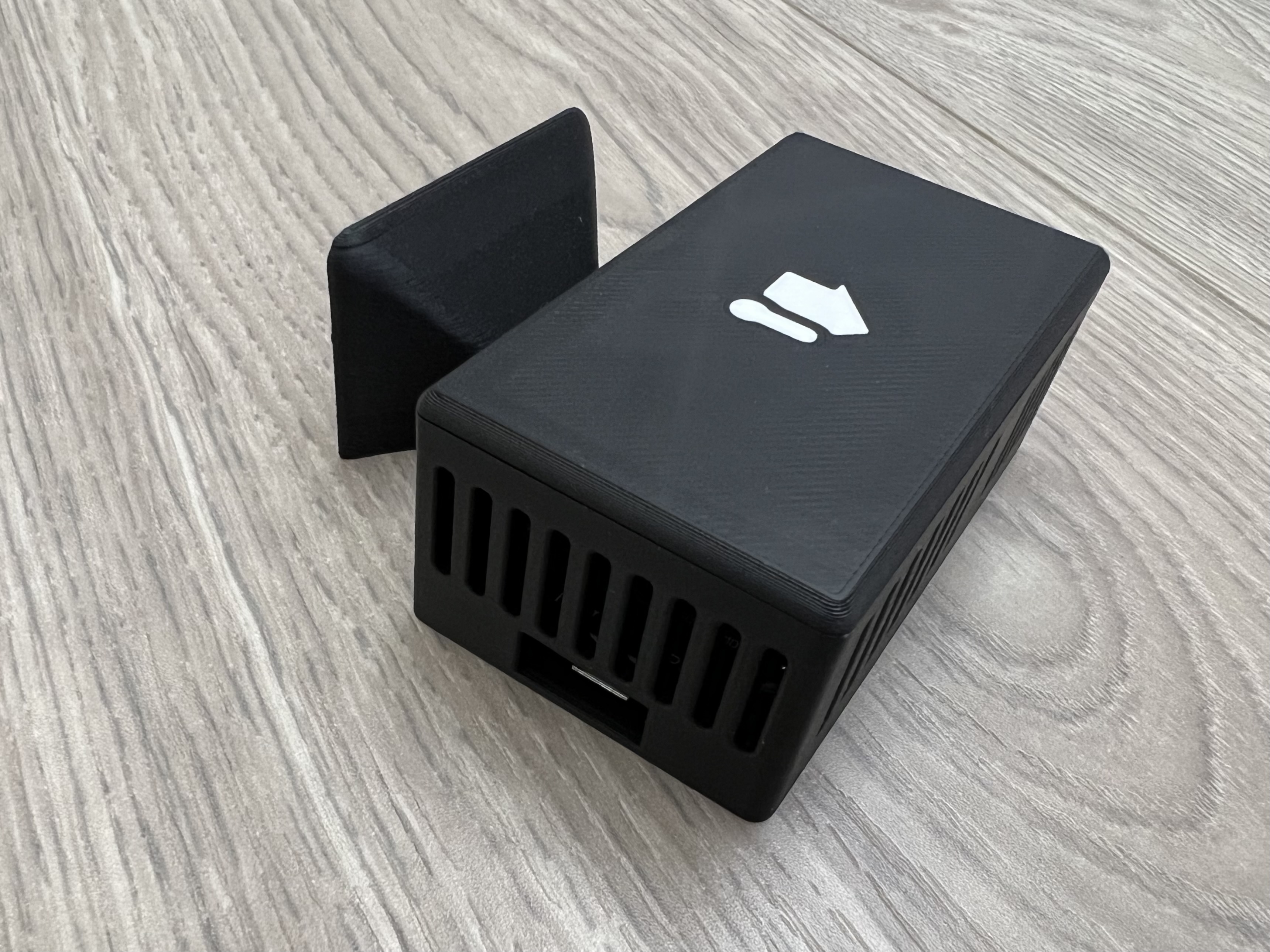 Esp32 Temperature And Optional Mmwave Radar Presence Sensor Case By Ioannis Giannakas