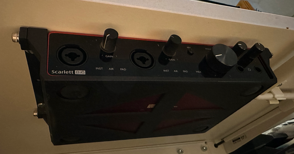 Focusrite Scarlett 8i6 Under Desk Mount by jambadger | Download free ...