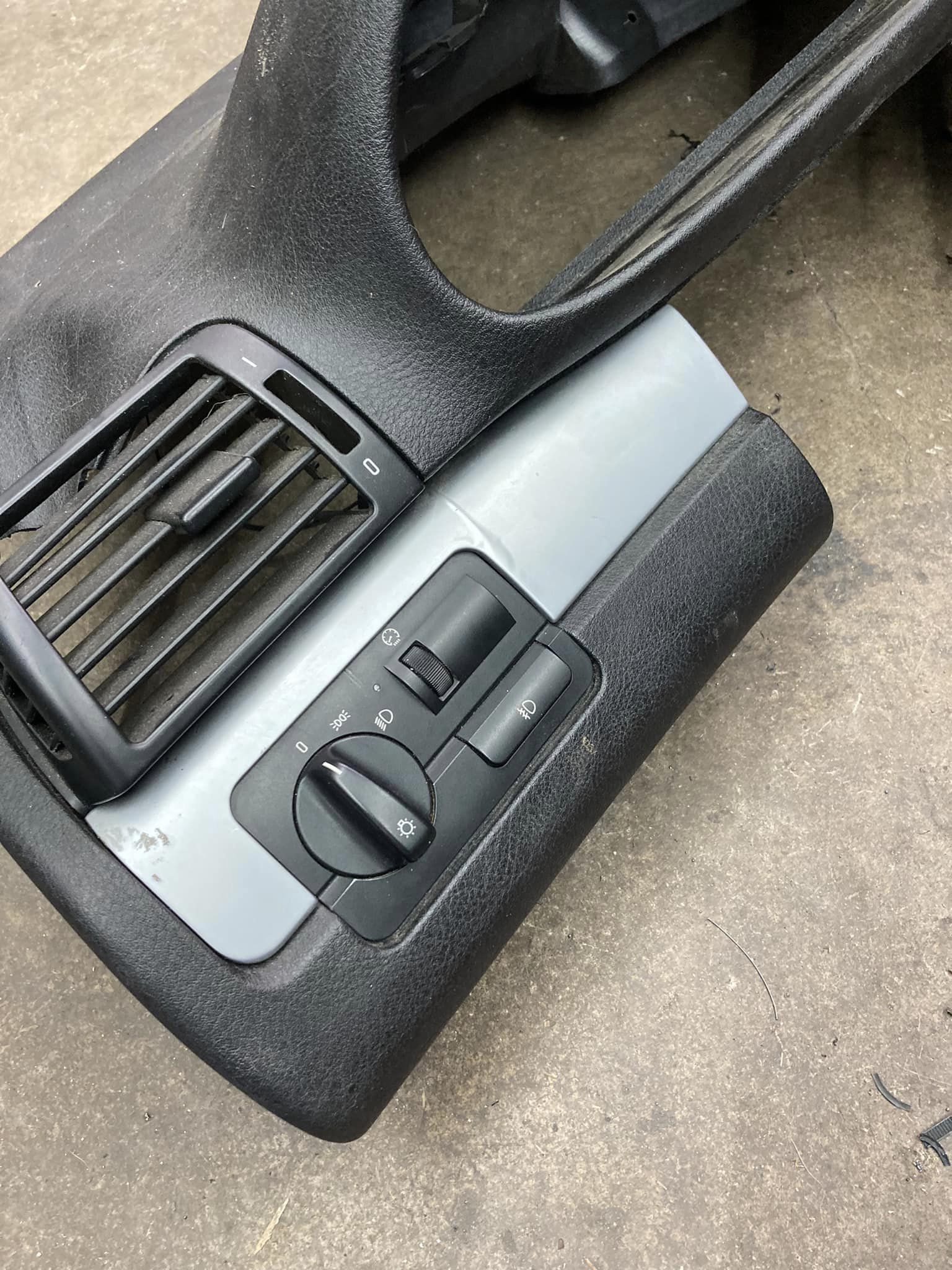 BMW E46 Headlight Switch Box by Evilla | Download free STL model ...