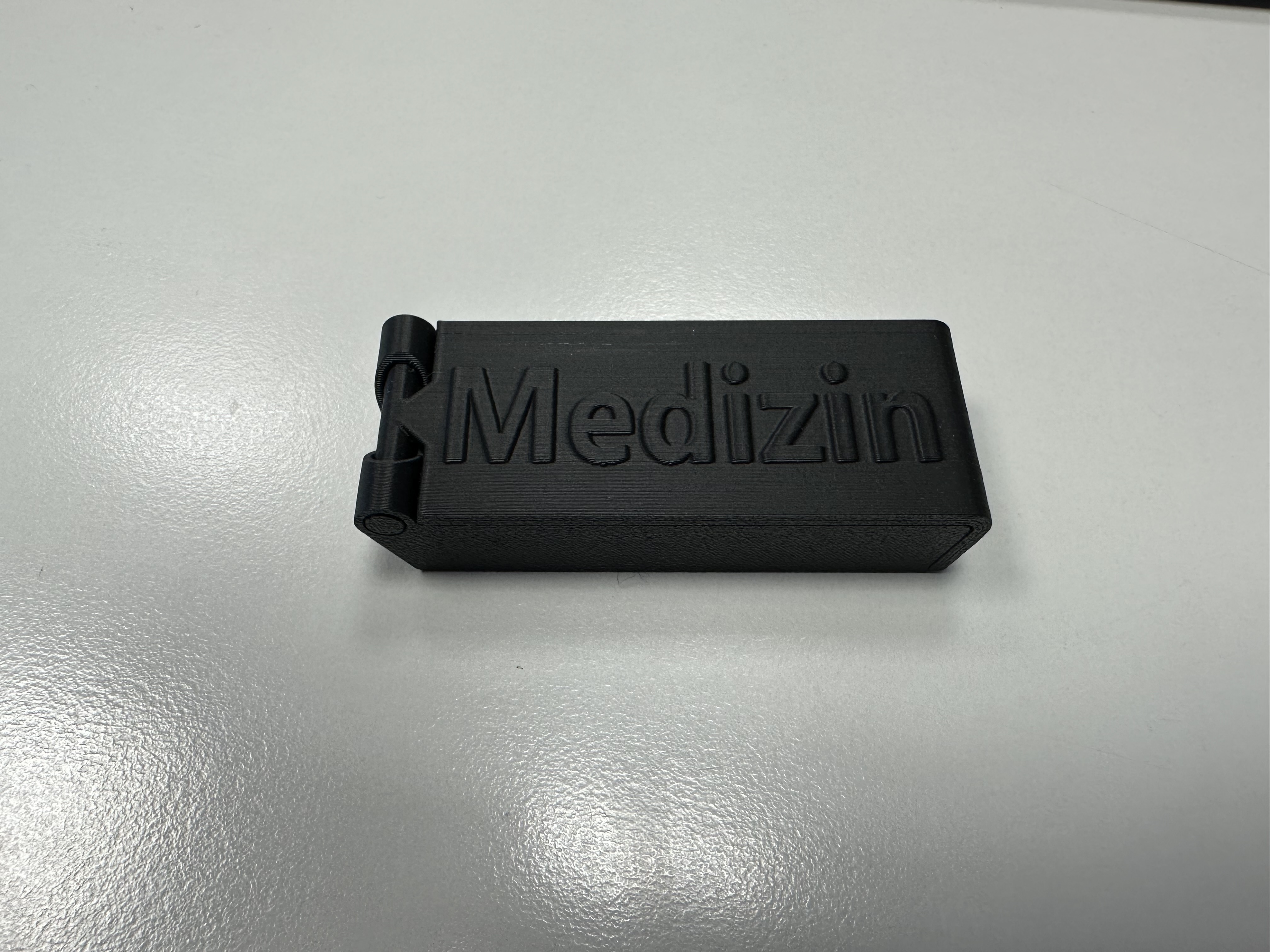 Small Pill Container by Rainer Blitzknall | Download free STL model ...