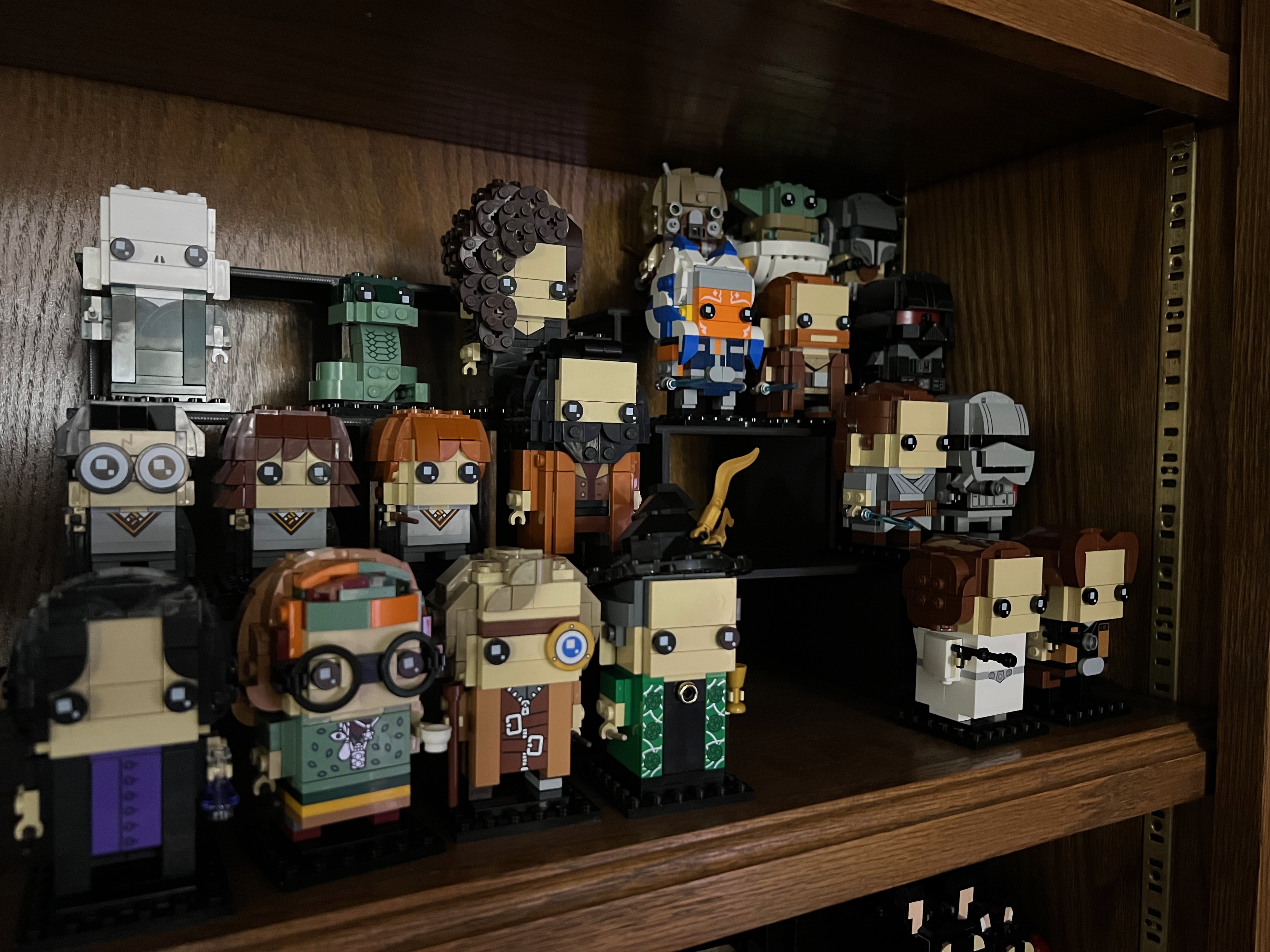 Lego Brickheadz Stands by gwenhdiwy | Download free STL model ...