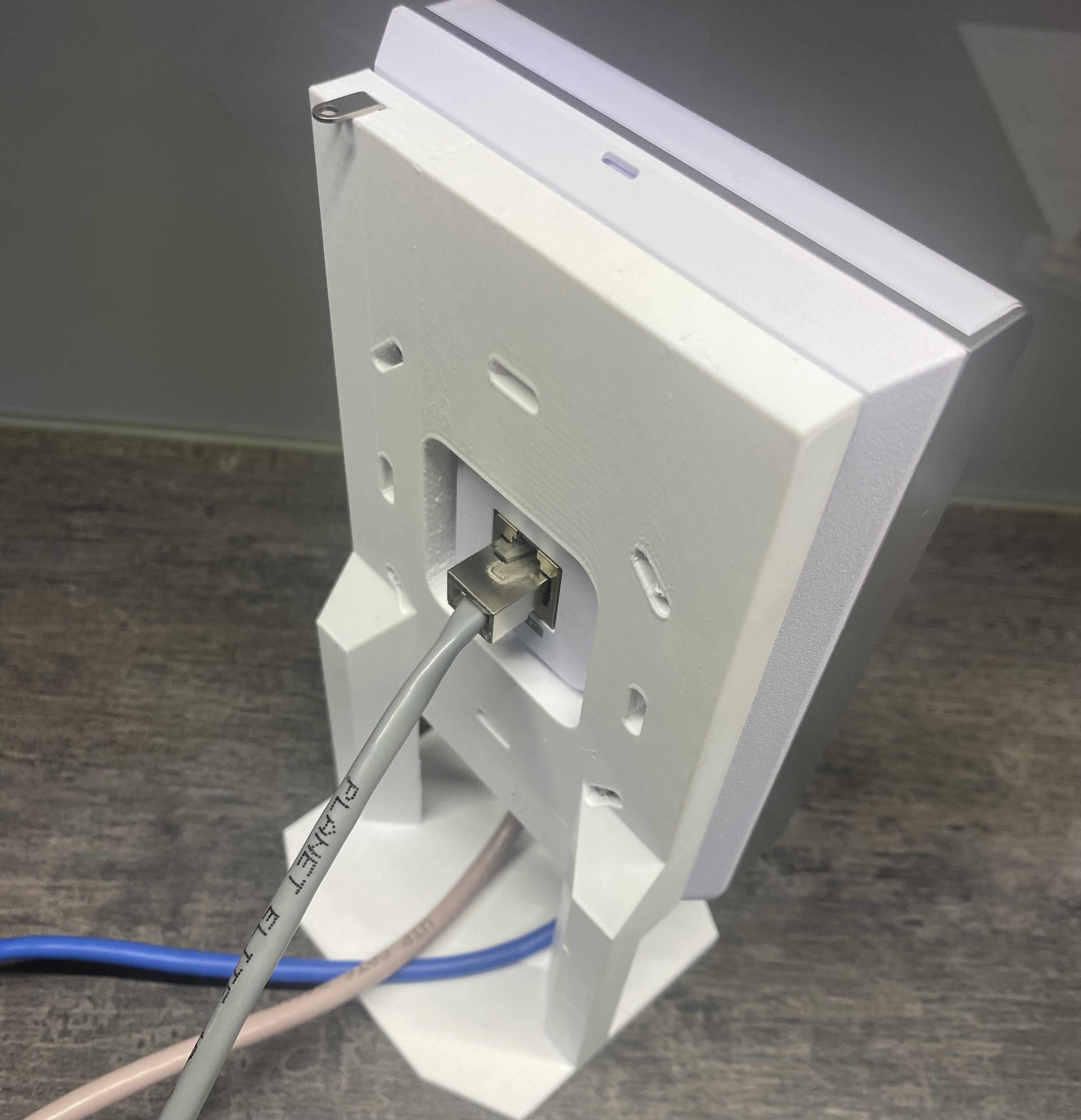 U6-IW ubiquiti in-wall stand by Tommi | Download free STL model ...