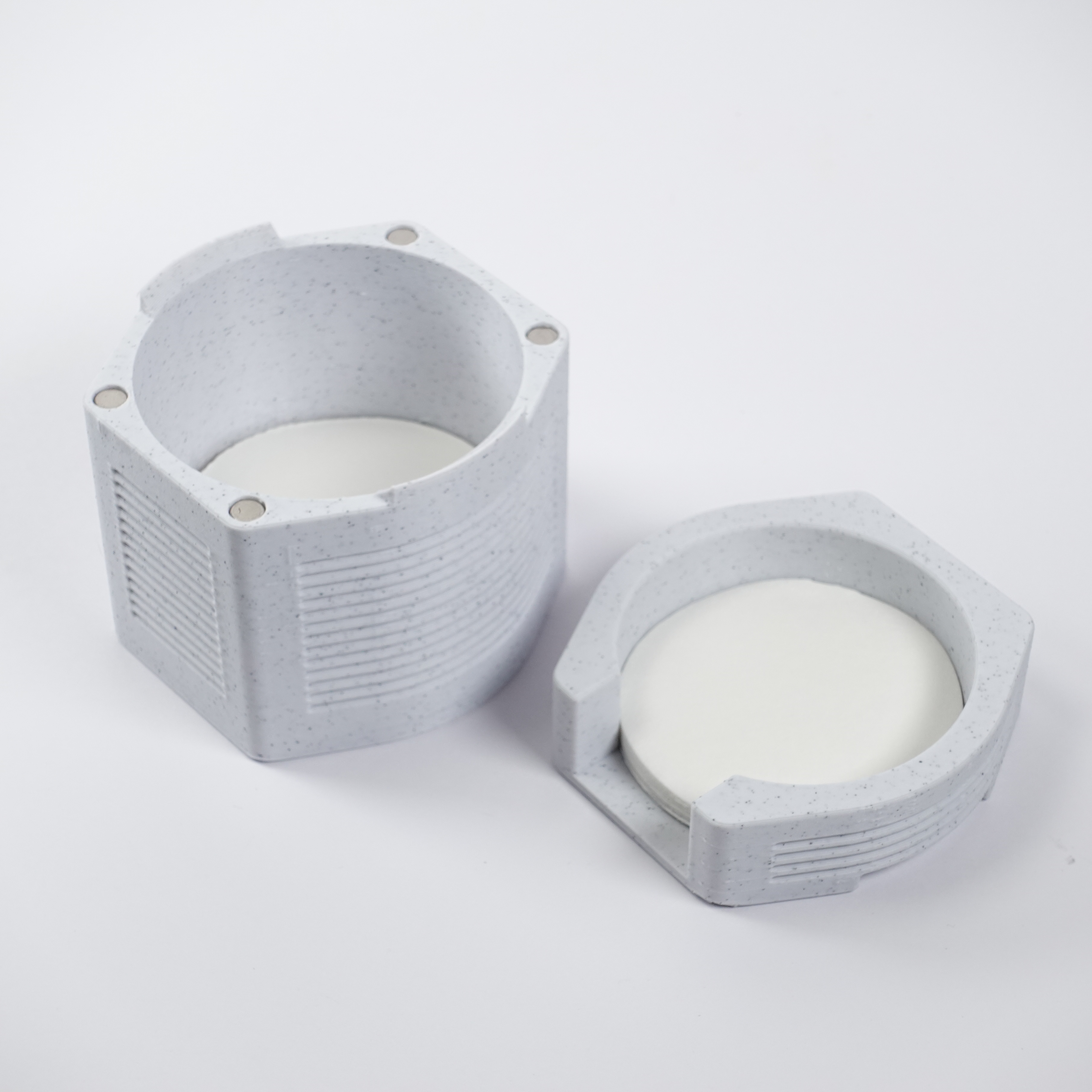 692 Aeropress Filter Caddy by Clockspring | Printables Store
