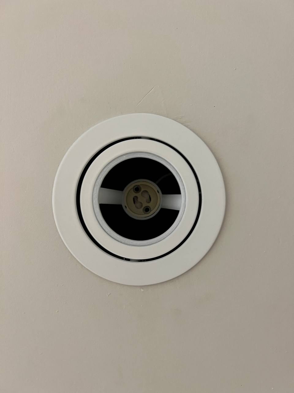 LED Downlight Adapter to GU10 (Ultralux LLVP1242) by Makeseum ...
