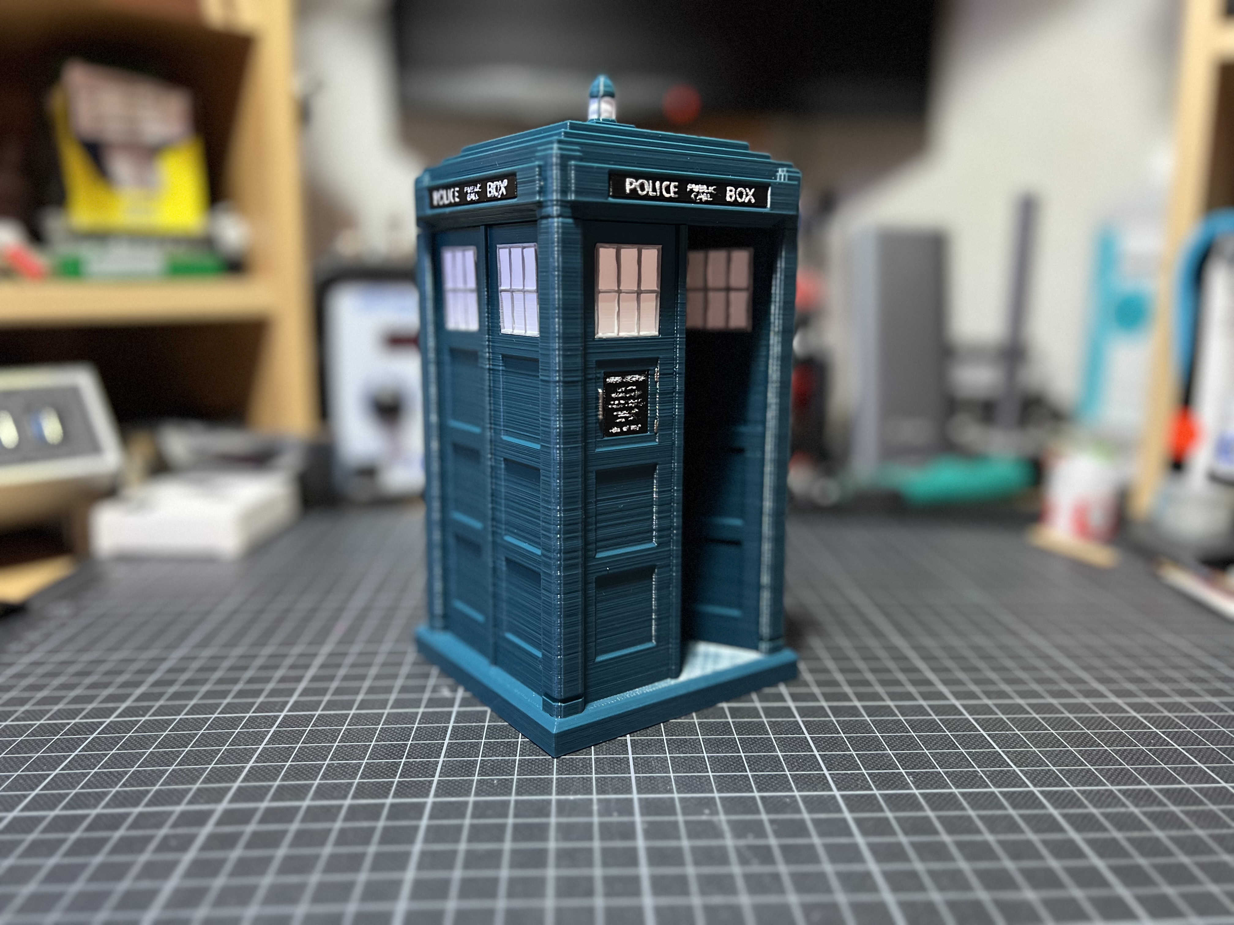 TARDIS Dice Tower "Enhanced" (2023 Tardis) by NeoRame | Download free ...