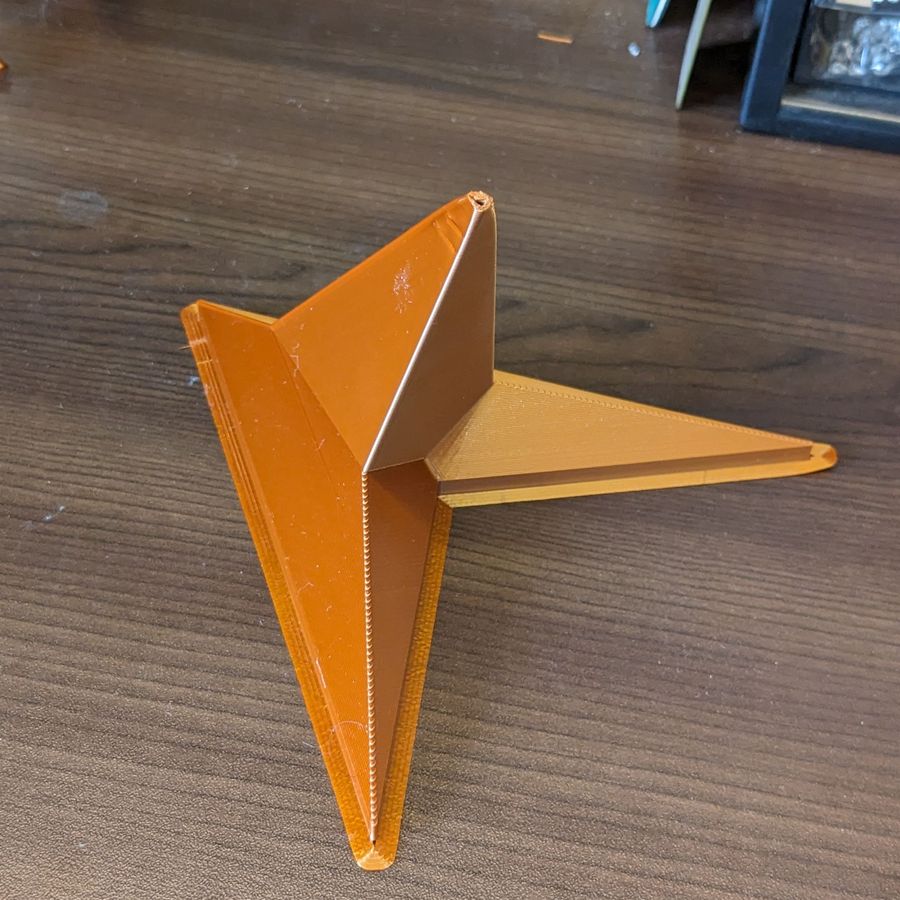 Triangular Pyramid Model Aircraft Stand by Kuni | Download free STL ...