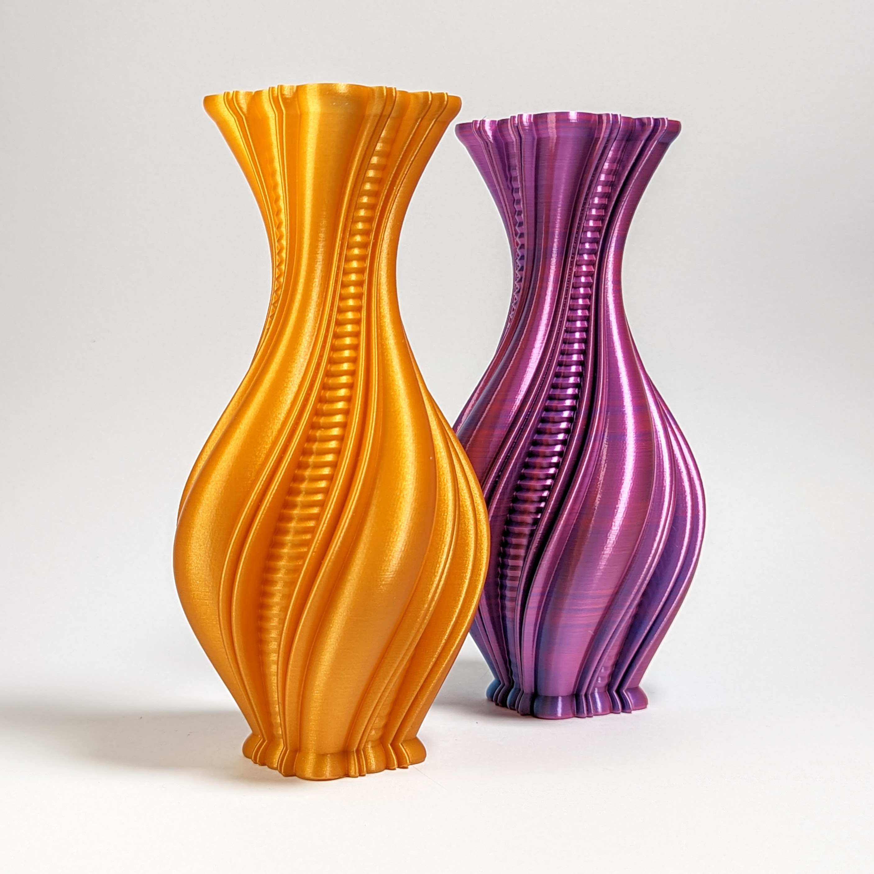 634 Resplendence Vase by Clockspring | Printables Store