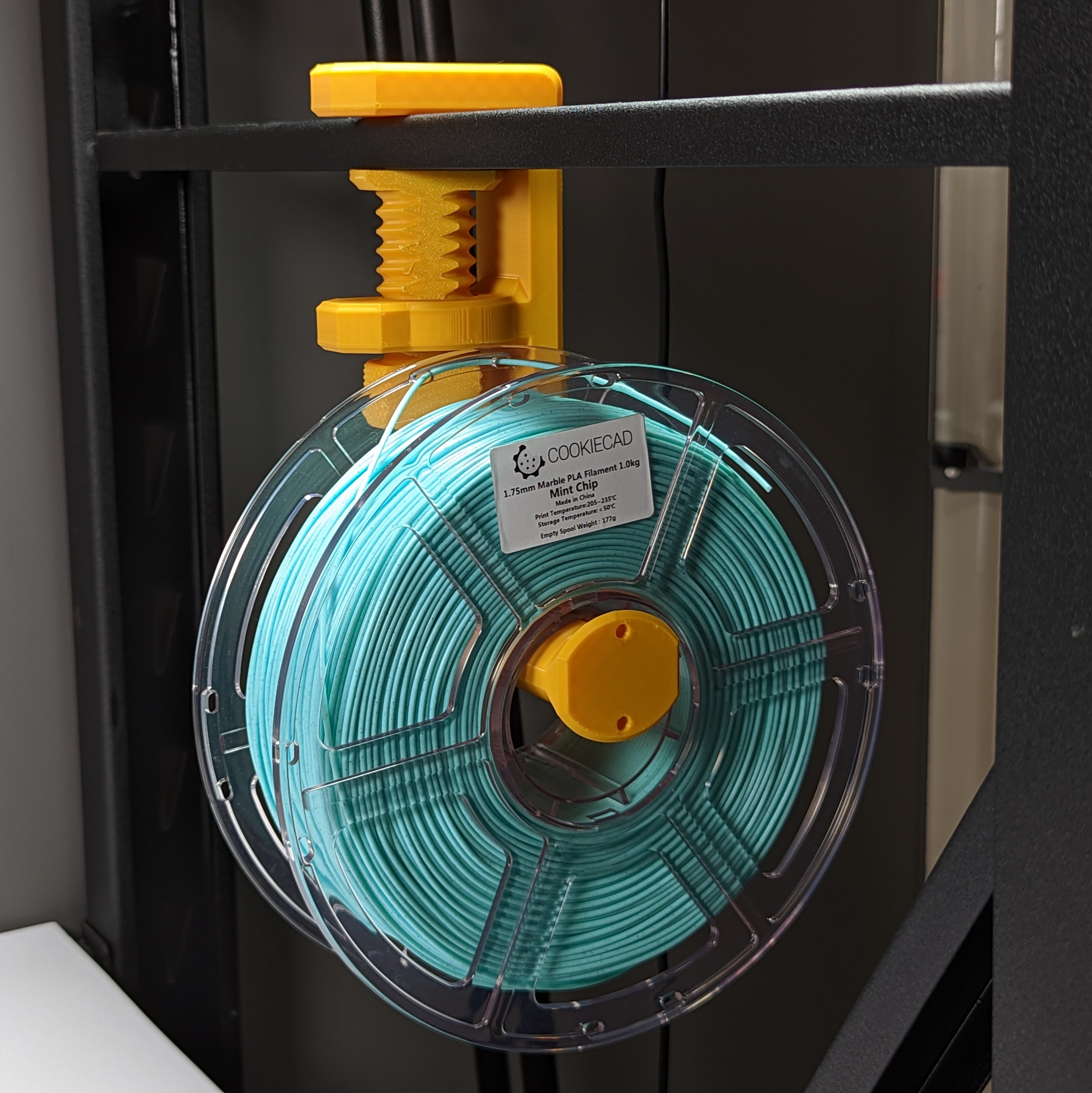 631 Clamp Spool Holders V2 par Clockspring | Boutique Printables